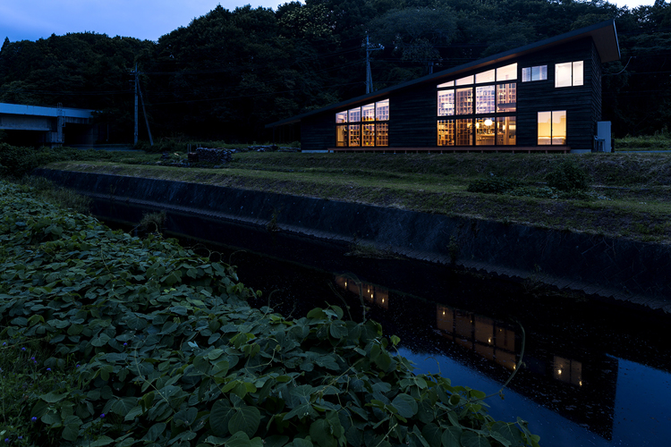 Yakisugi house by Nakayama Archiects - Architizer