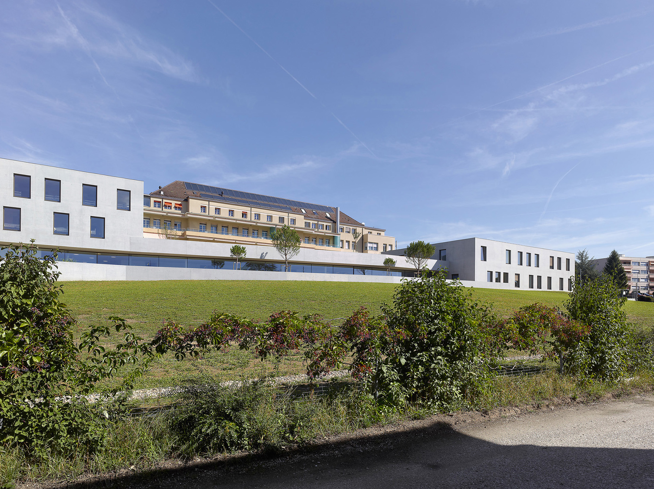 Old people's and Nursing Home, Rolle by PIERRE-ALAIN DUPRAZ ARCHITECTE ...