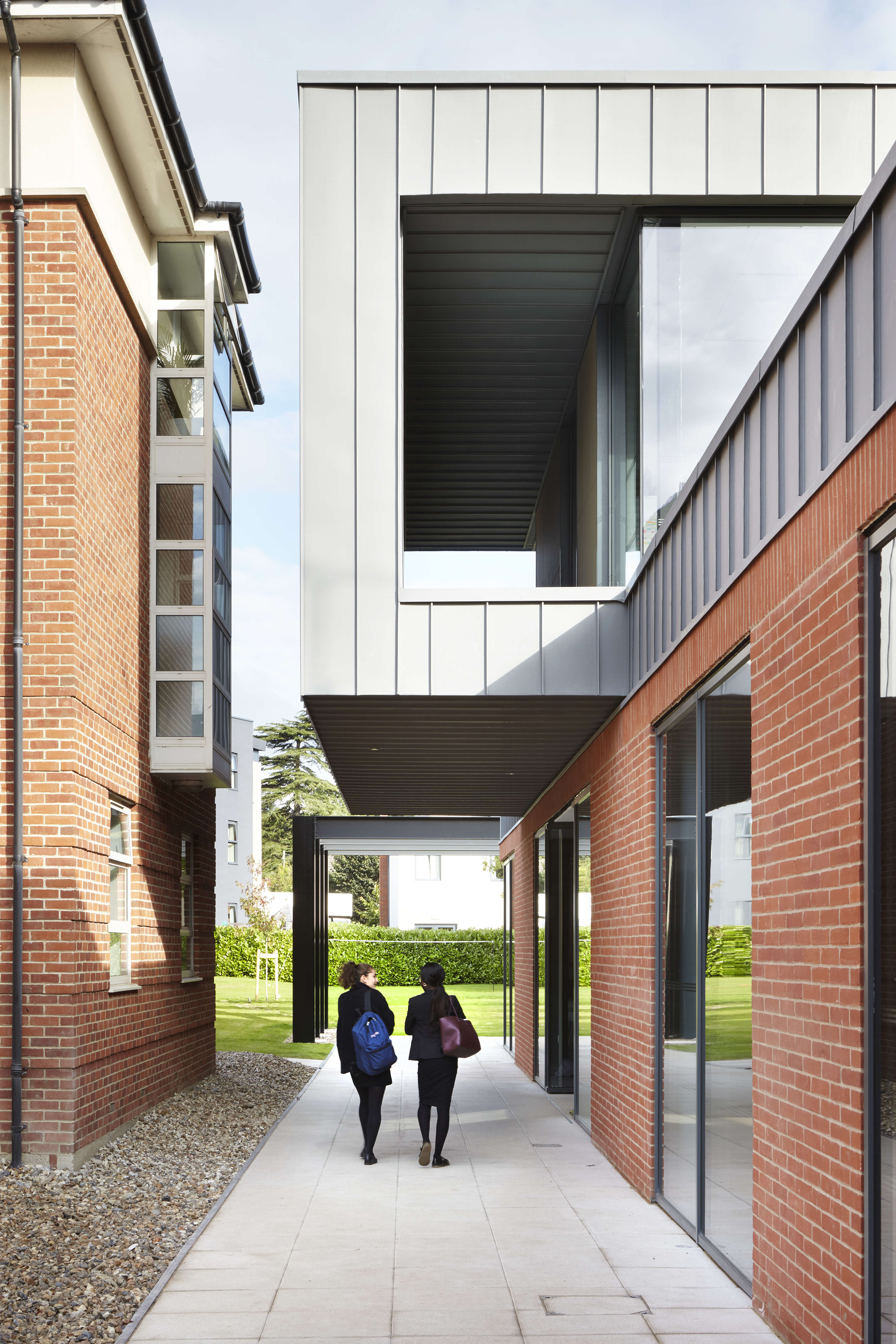 The Space, Queen Anne's School by Lewandowski Architects - Architizer
