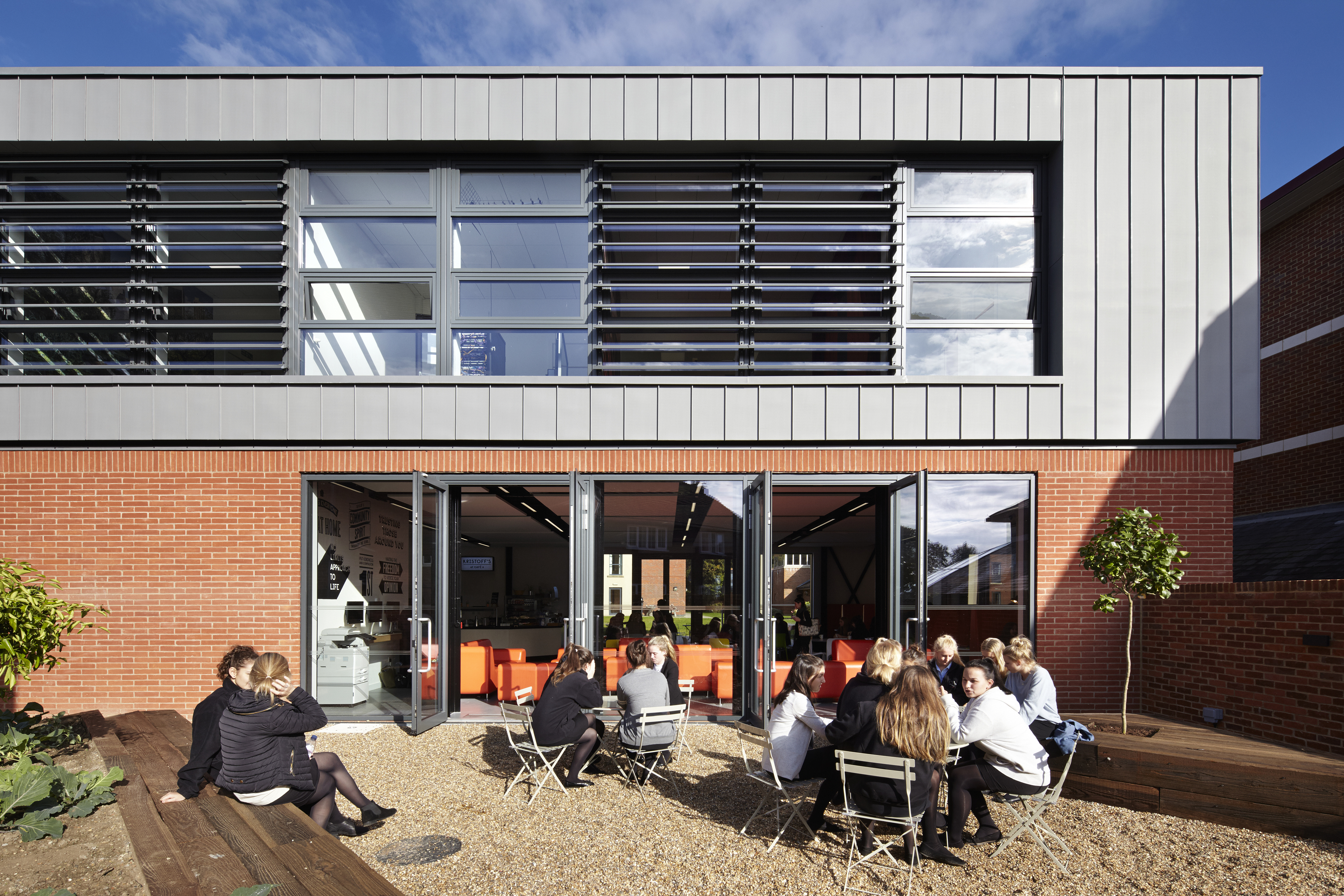 The Space, Queen Anne's School by Lewandowski Architects - Architizer