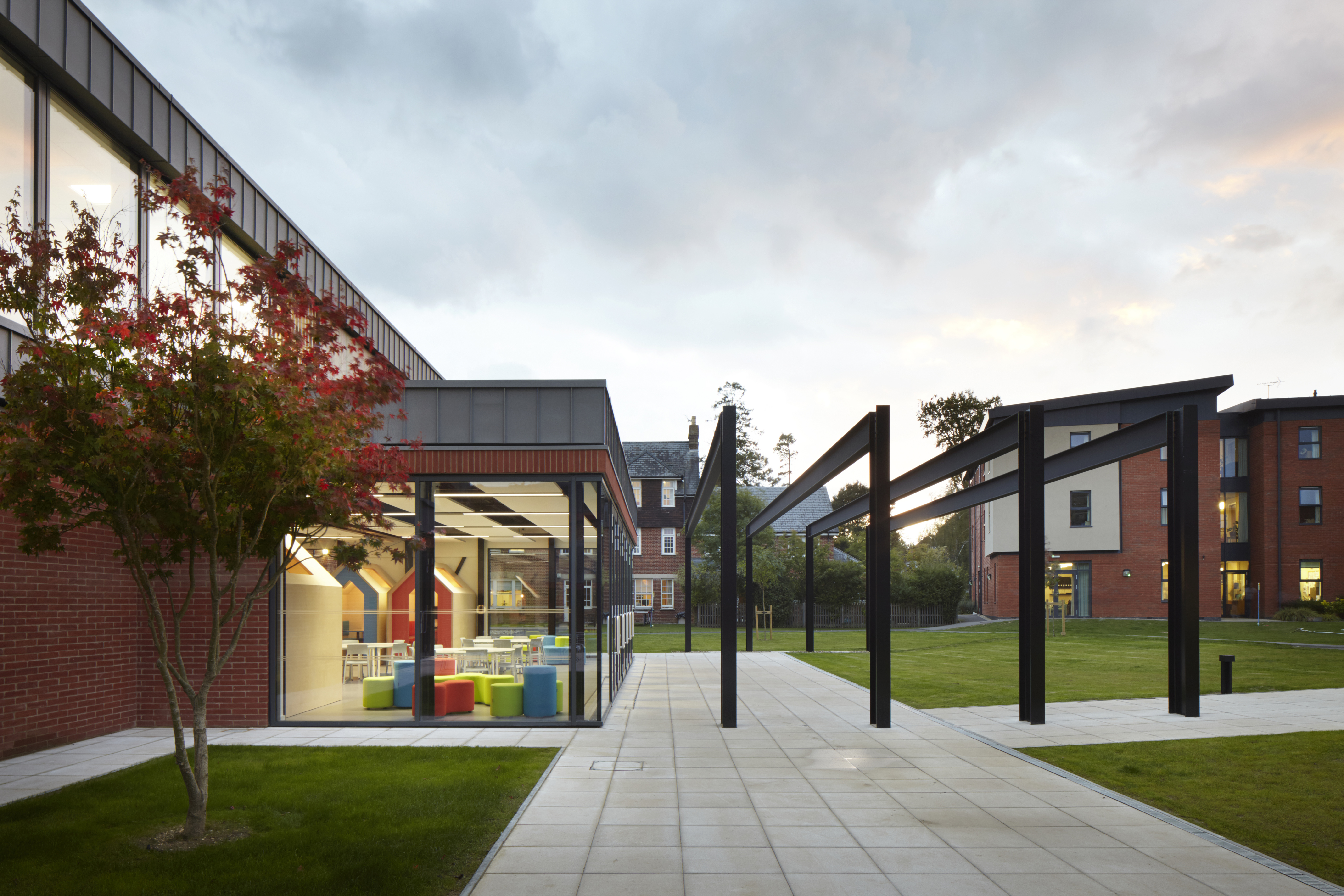 The Space, Queen Anne's School by Lewandowski Architects - Architizer