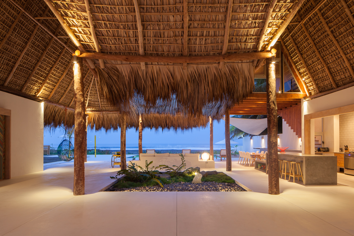 Casa Azul by cincopatasalgato - Architizer