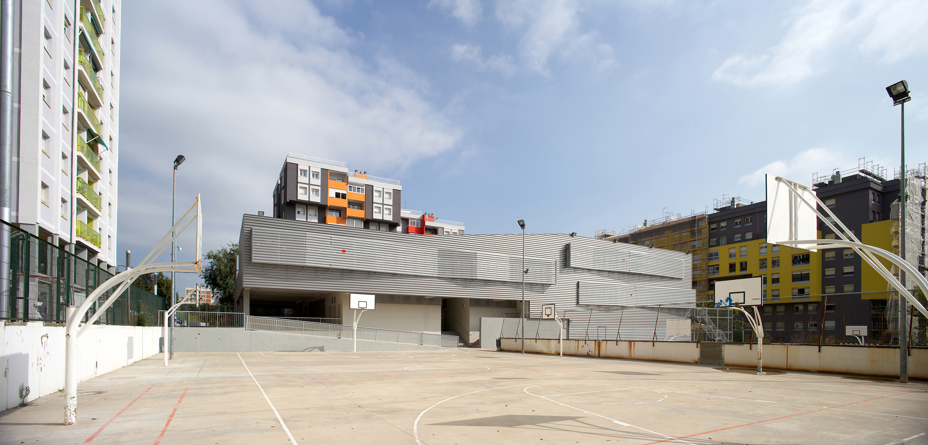 Deià Design School in Nou Barris (Barcelona) by ZFA Architecture ...