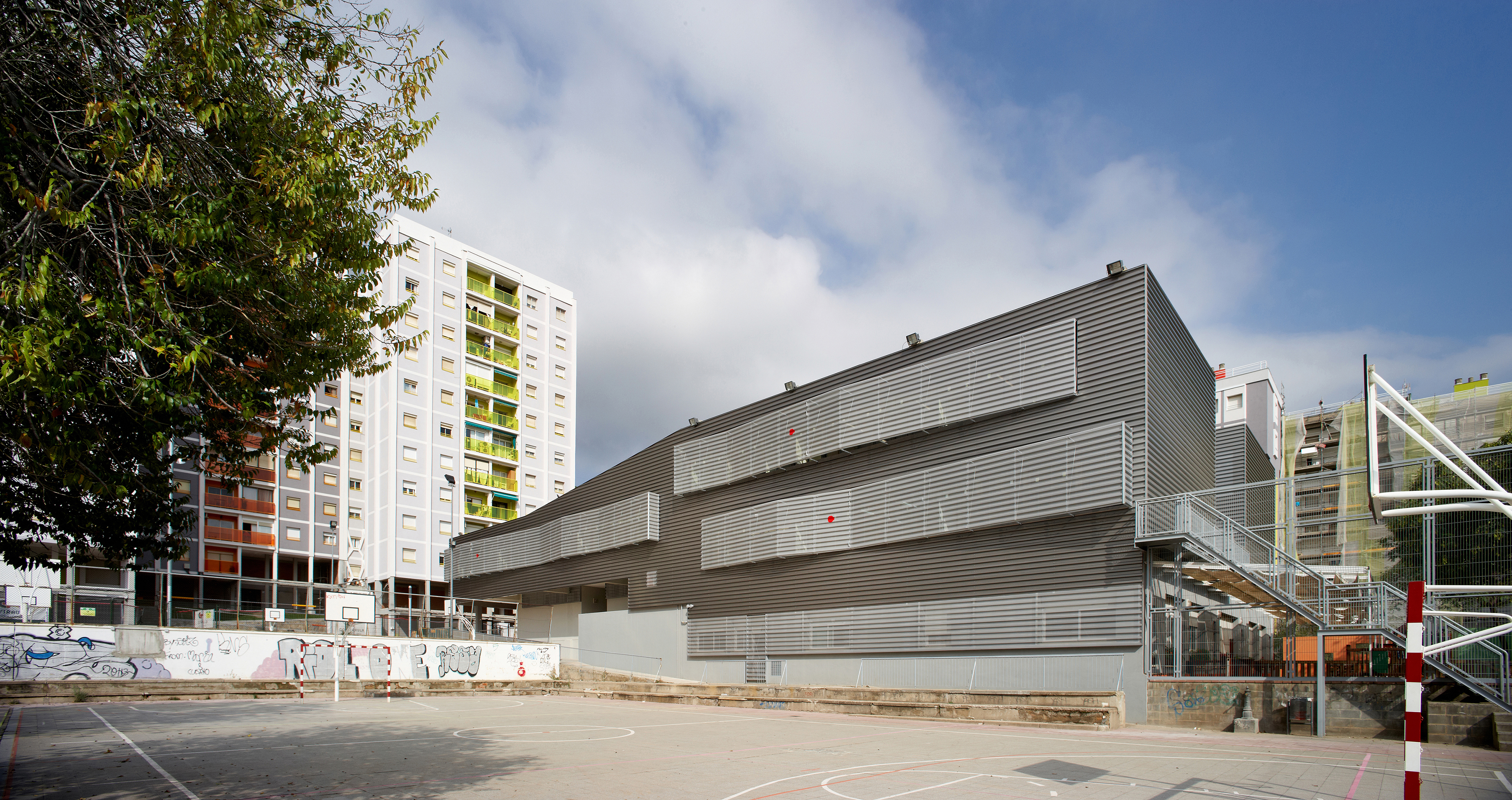 Deià Design School in Nou Barris (Barcelona) by ZFA Architecture ...