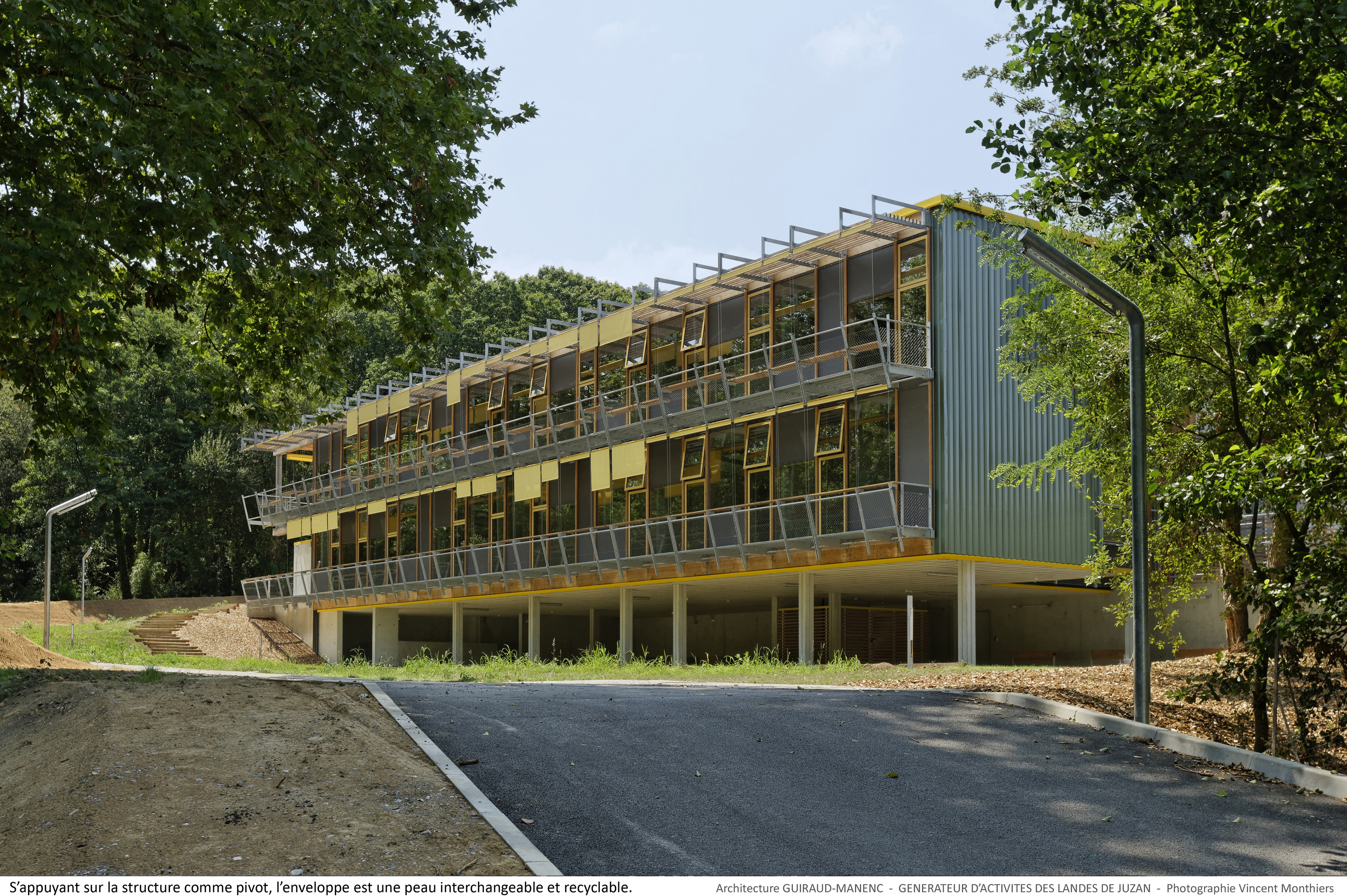 Innovative office building by GUIRAUD-MANENC - Architizer