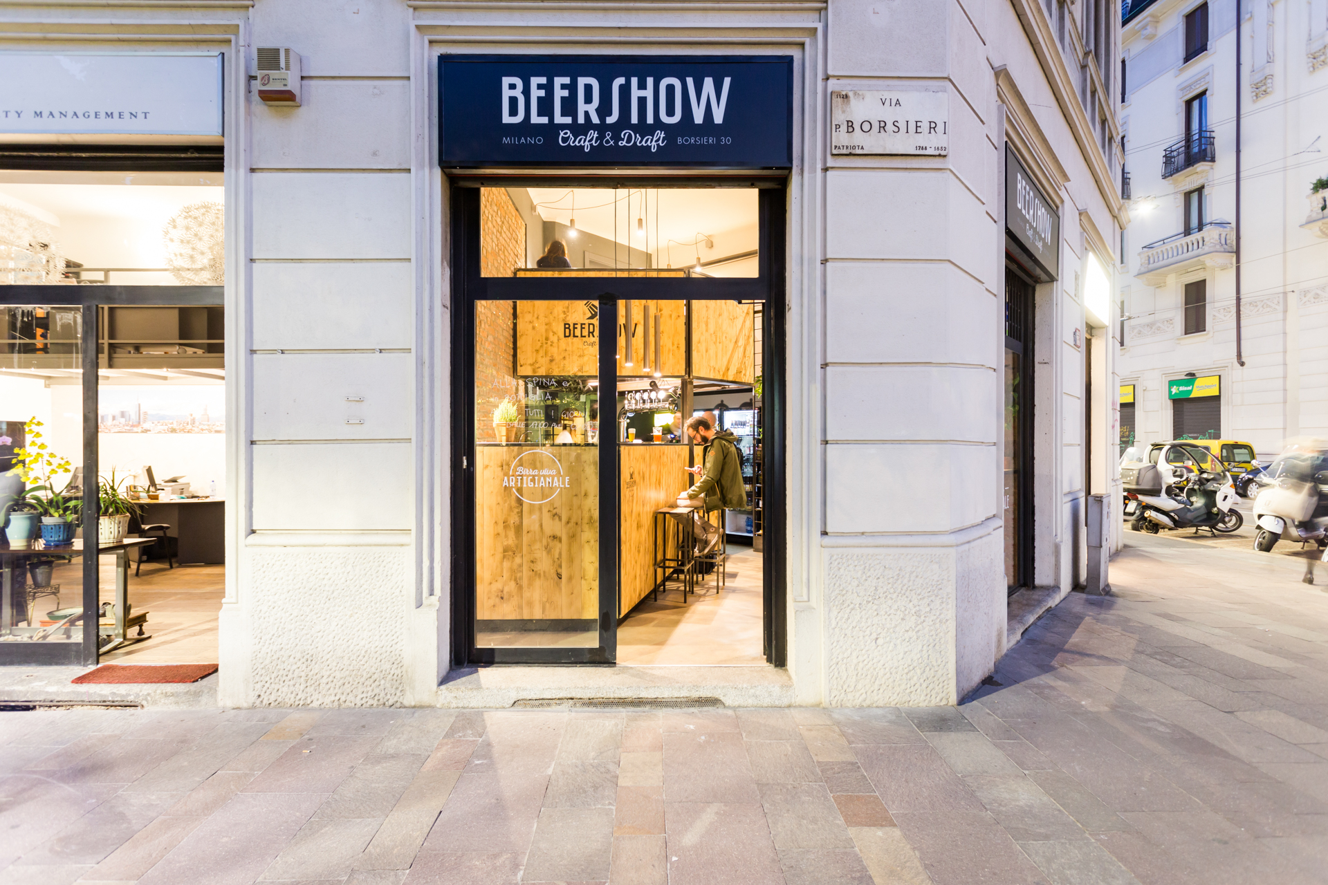 Craft Beer Shop & Bar by mezzo atelier - Architizer