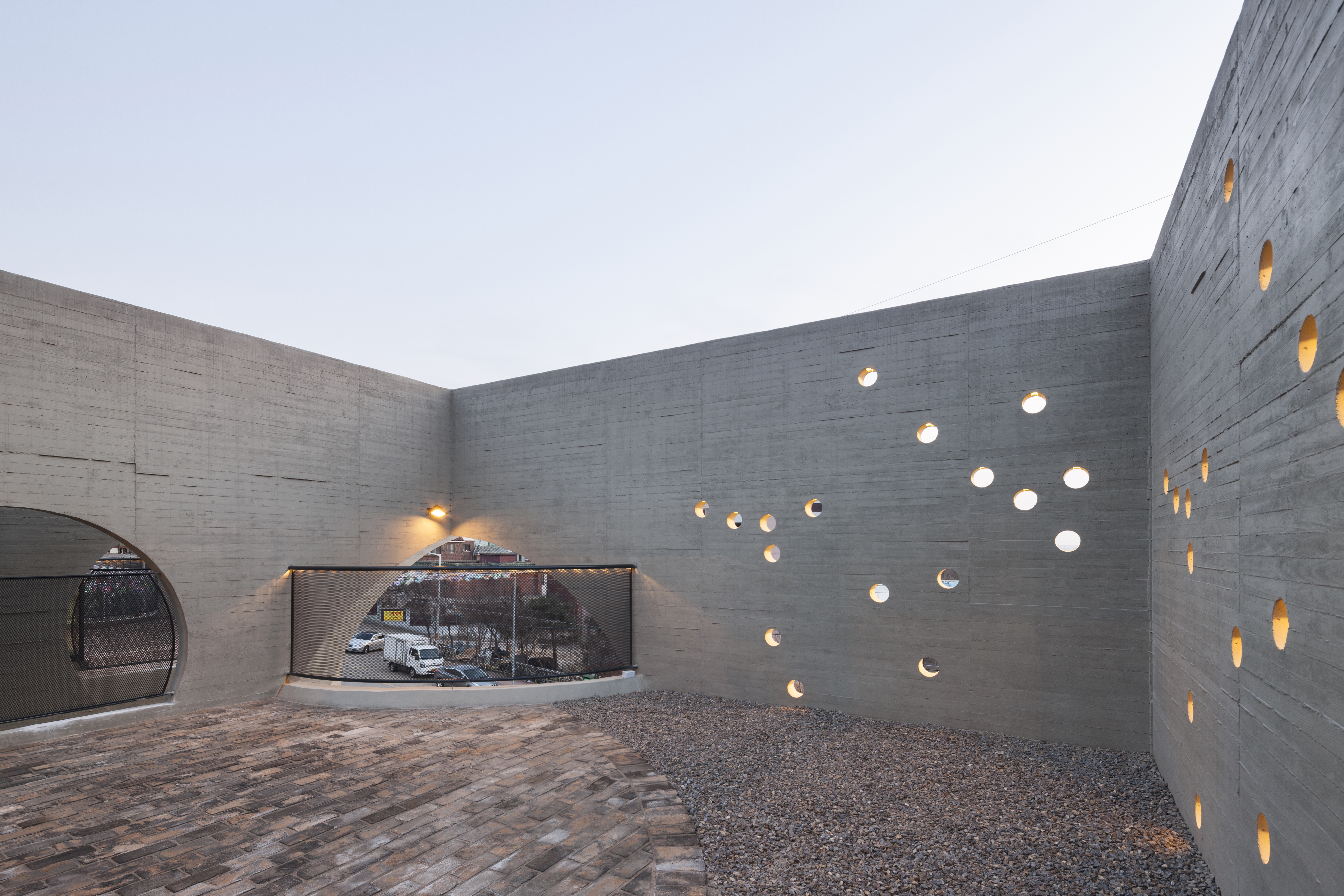 Two Moon by Moon Hoon - Architizer