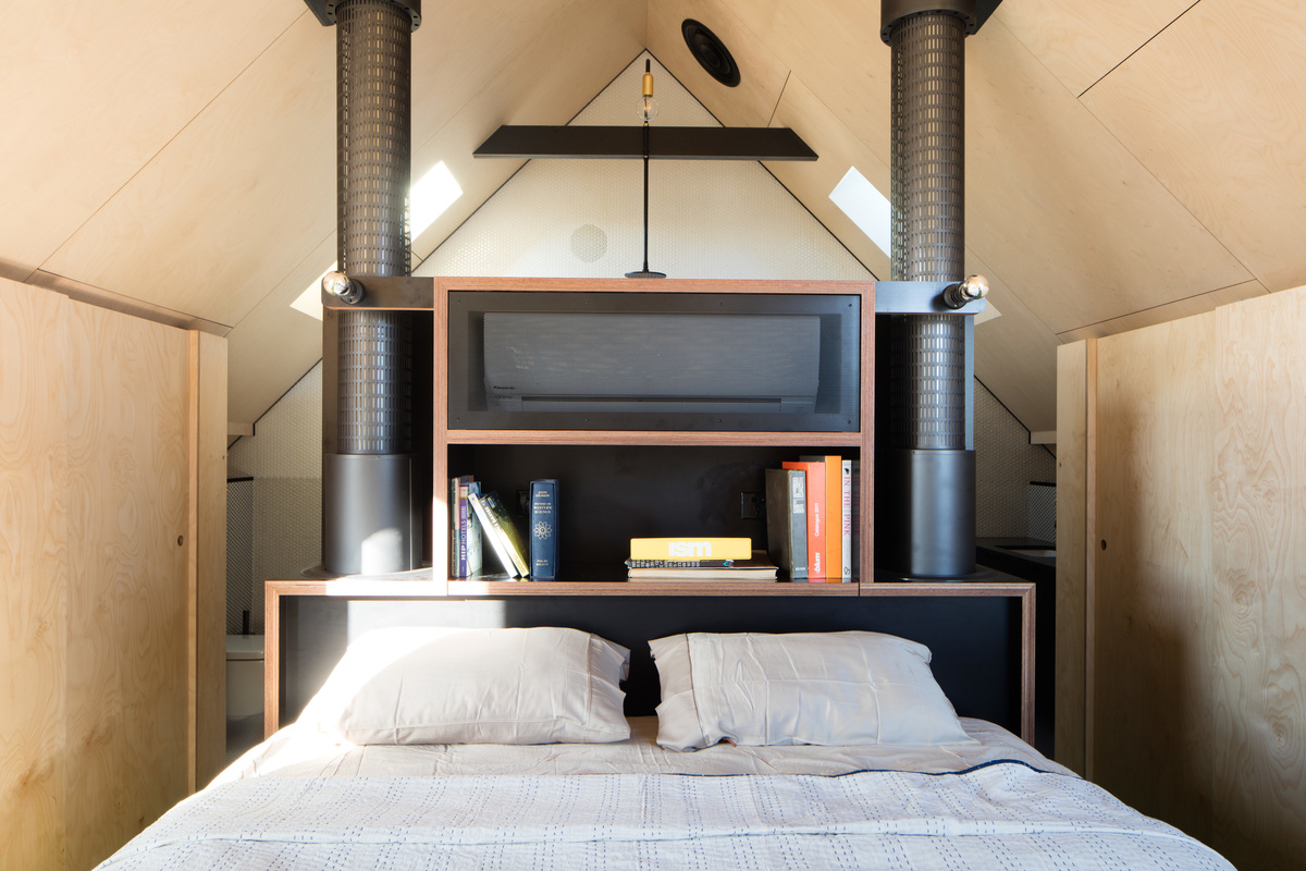 Acute House by OOF! architecture - Architizer