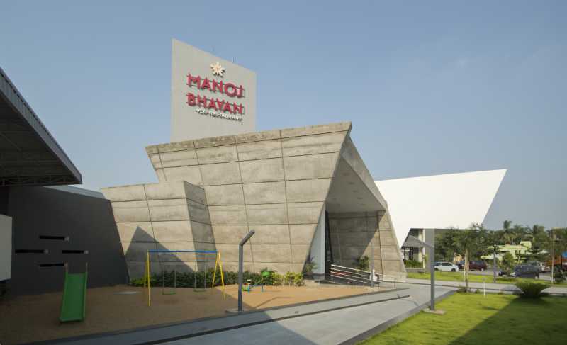 MANOJ BHAVAN - Chennai/Trichy Highway Restaurant by Murali Architects ...
