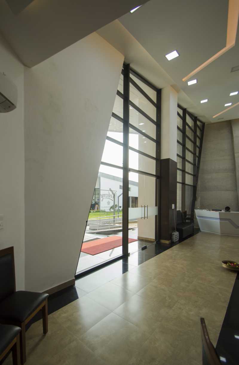 MANOJ BHAVAN - Chennai/Trichy Highway Restaurant by Murali Architects ...