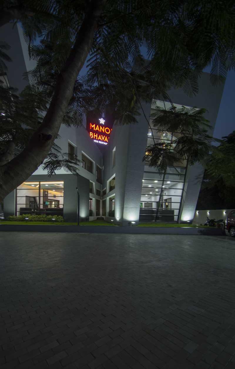 MANOJ BHAVAN - Chennai/Trichy Highway Restaurant by Murali Architects ...