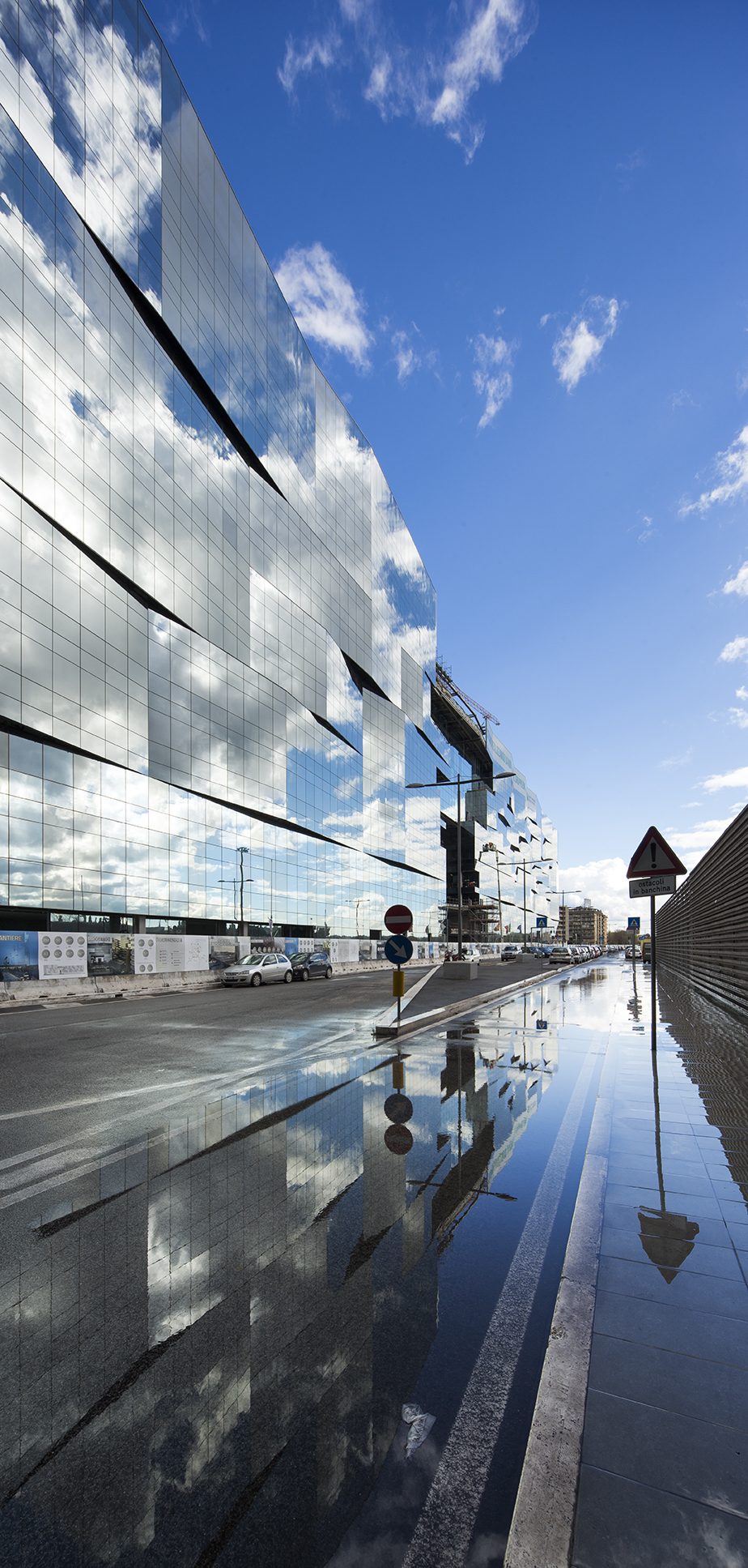BNL-BNP Paribas new Headquarters in Rome by Atelier(s) Alfonso Femia ...