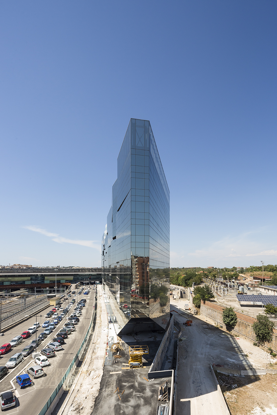 BNL-BNP Paribas new Headquarters in Rome by Atelier(s) Alfonso Femia ...