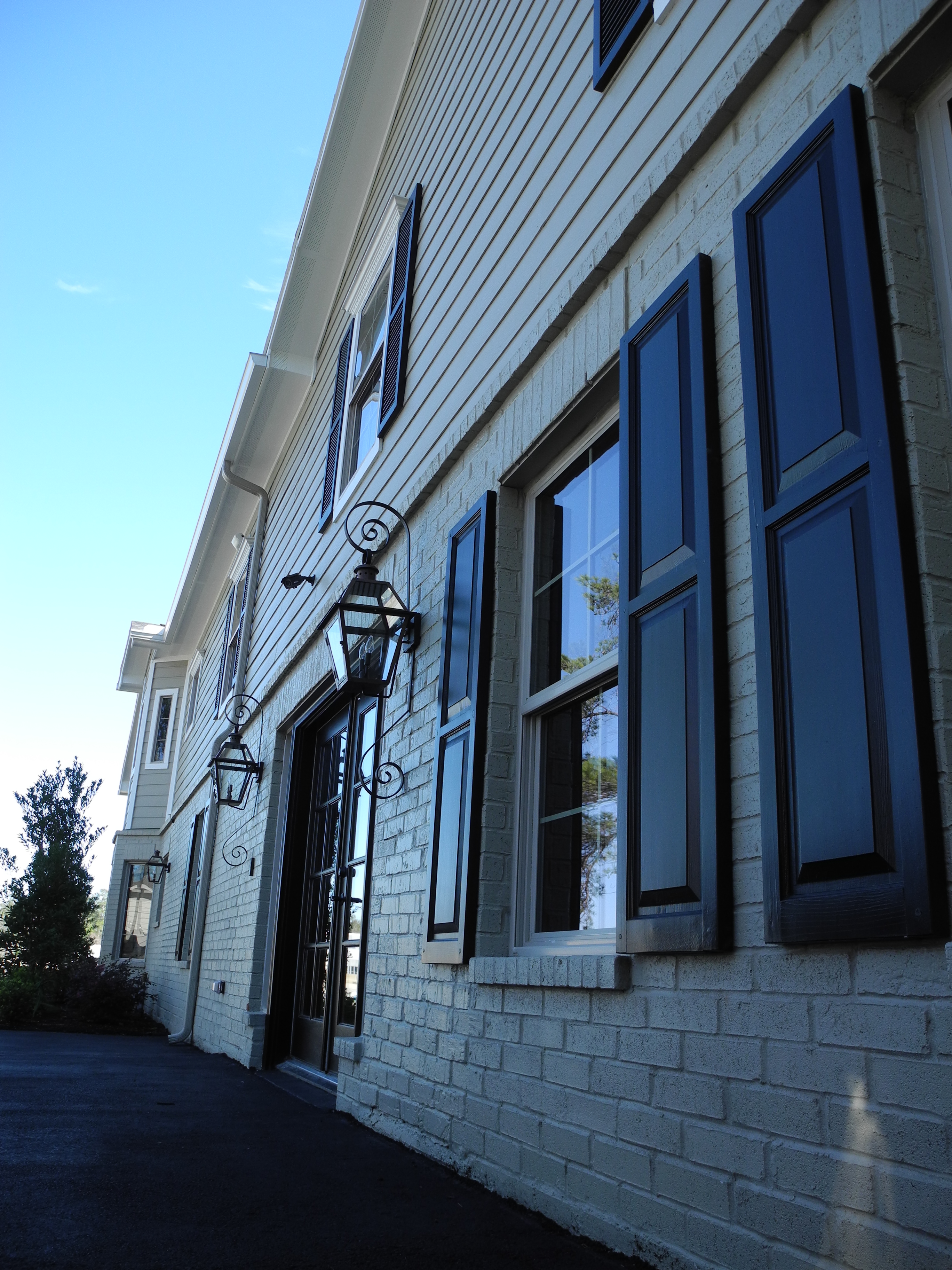 The Voss Law Center by Charles Todd Helton Architect, Inc. - Architizer