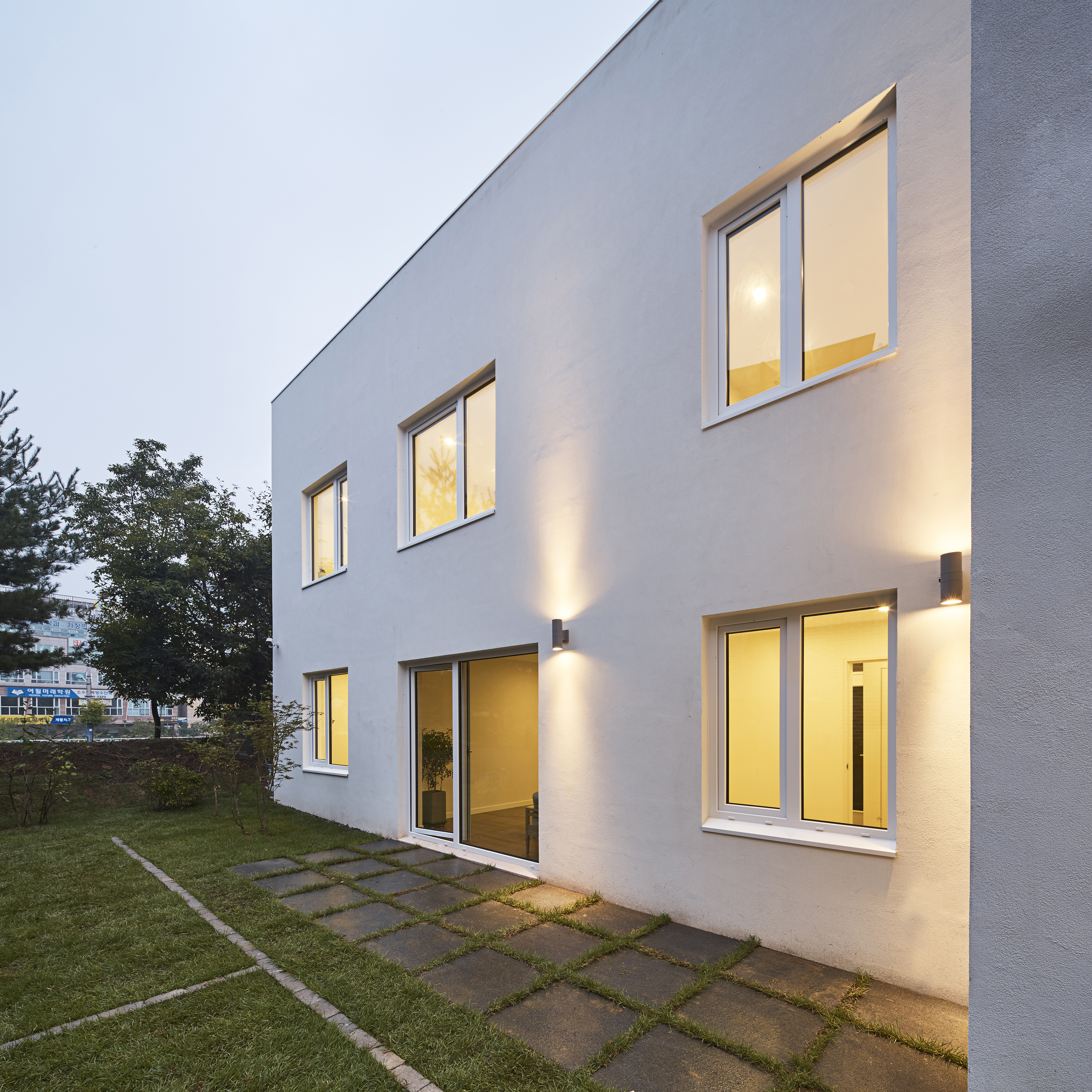 Red Square House by ArchiWorkshop - Architizer