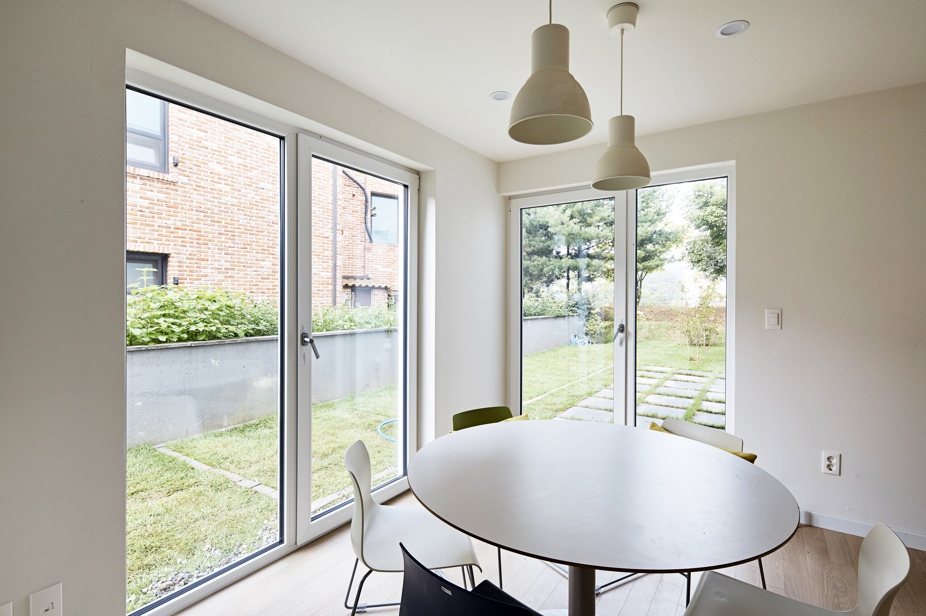 Red Square House by ArchiWorkshop - Architizer