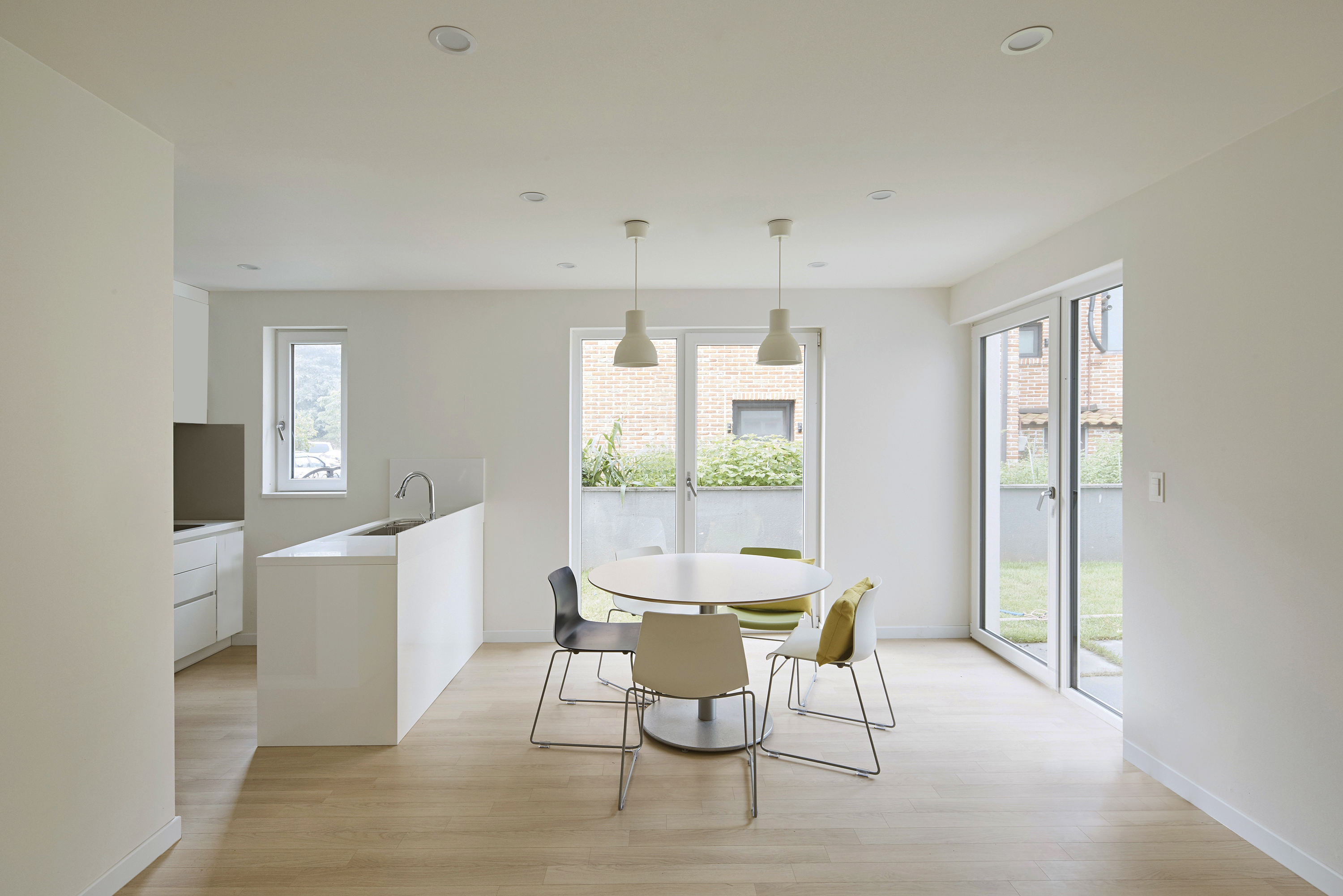 Red Square House by ArchiWorkshop - Architizer