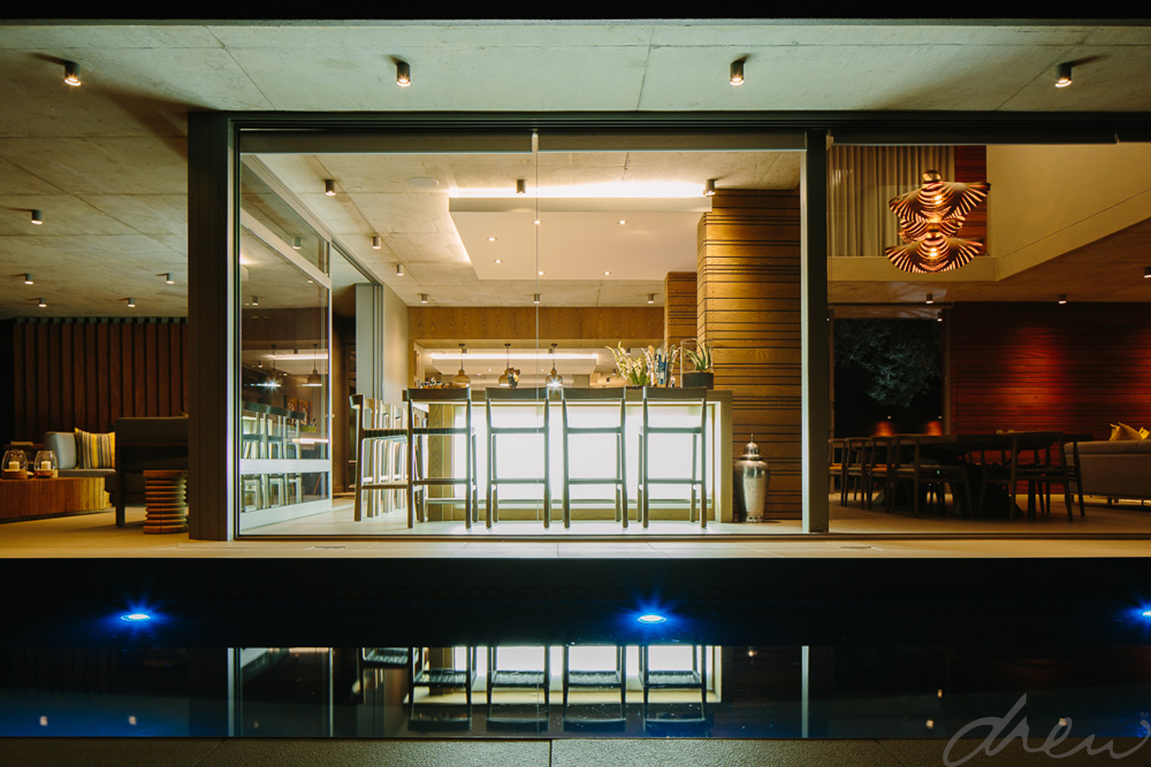 two floating boxes by Drew Architects + Interiors - Architizer