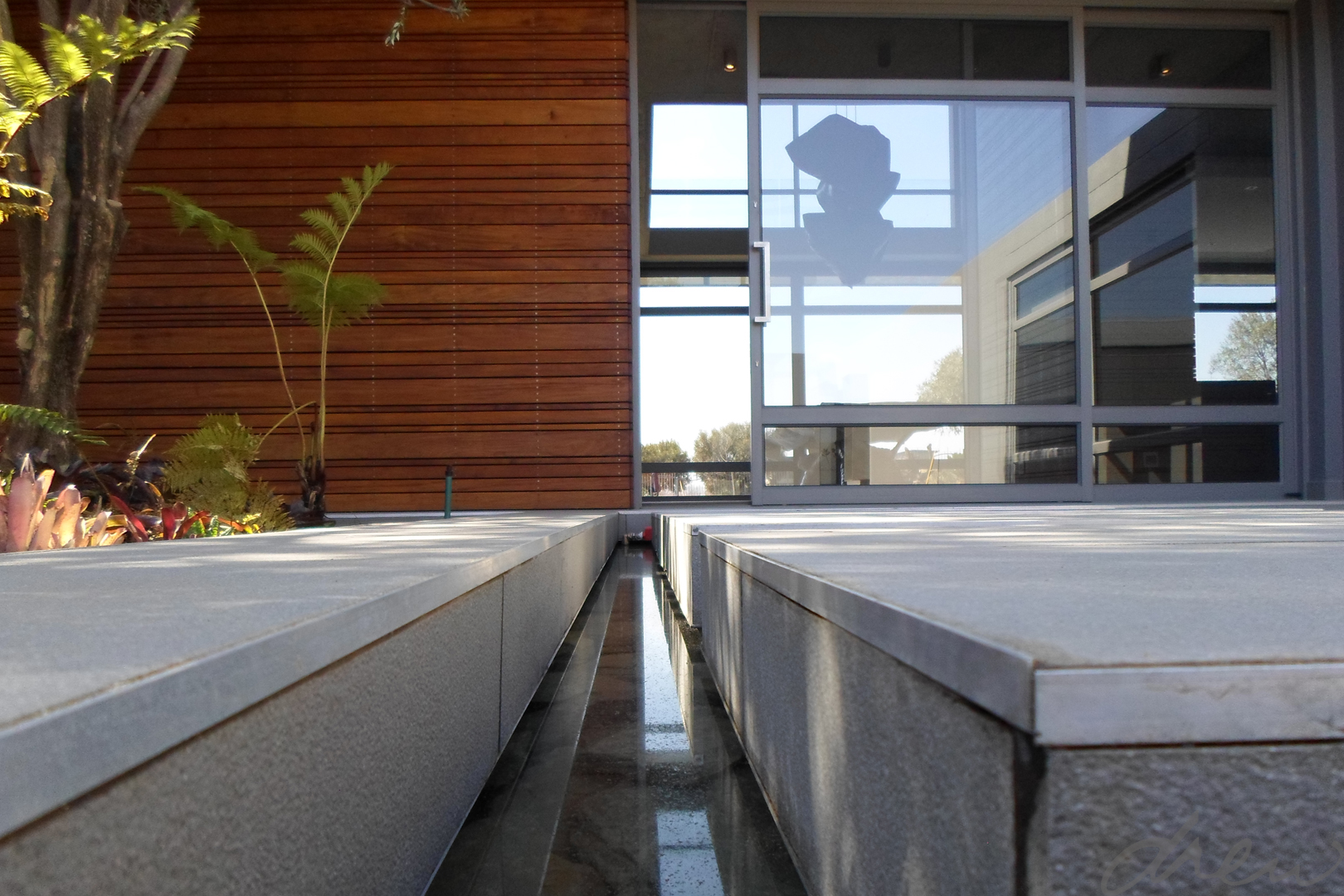 two floating boxes by Drew Architects + Interiors - Architizer