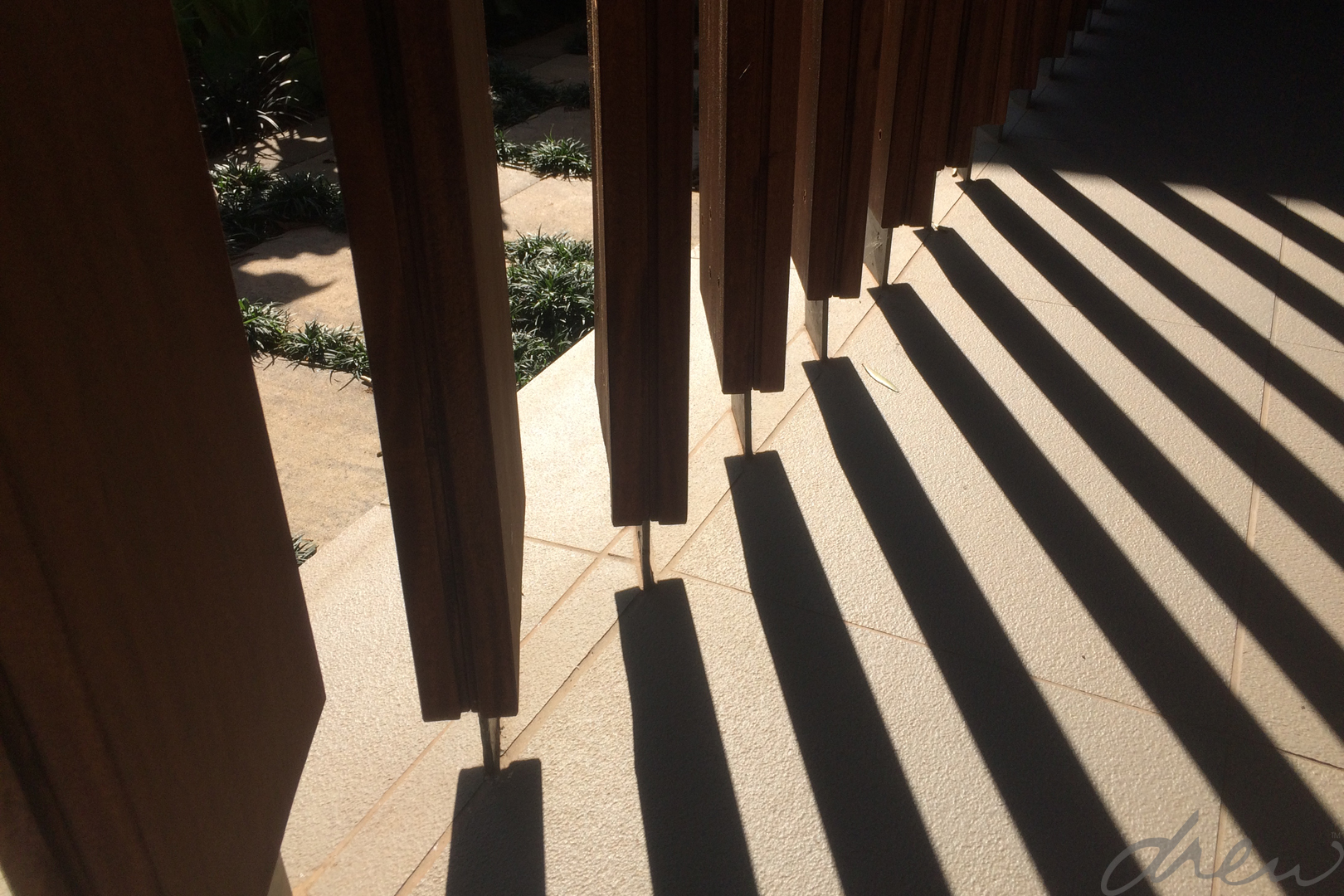 two floating boxes by Drew Architects + Interiors - Architizer