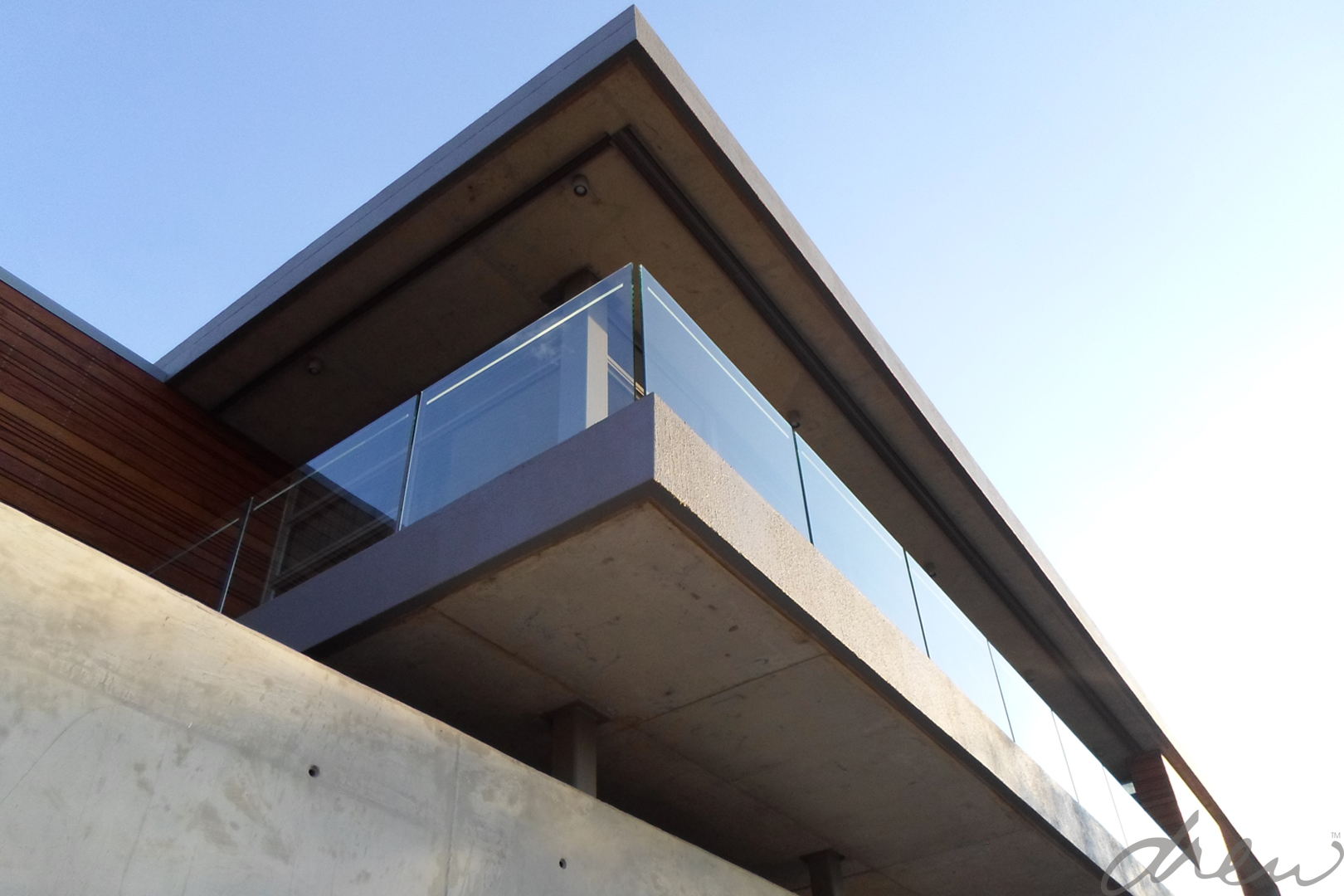 two floating boxes by Drew Architects + Interiors - Architizer