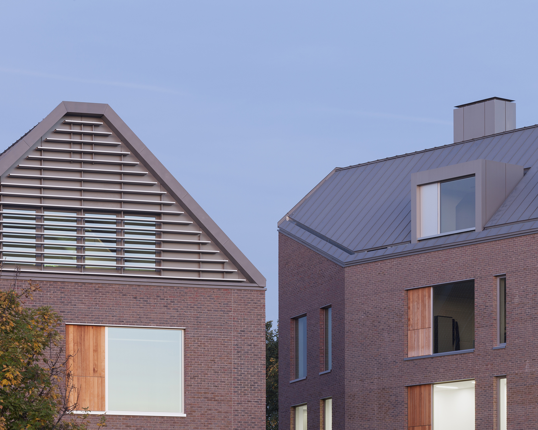 Blue Fin Building and 2-3 Bankside by Allies and Morrison - Architizer