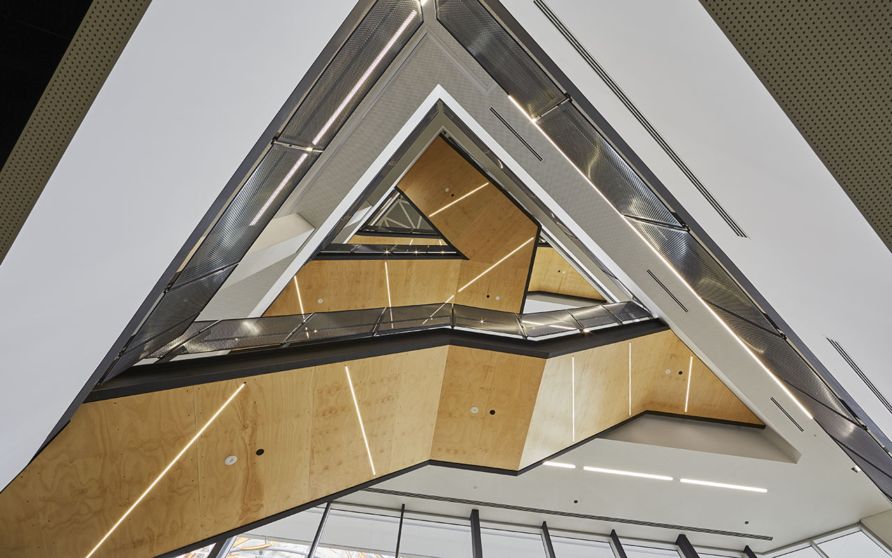 The Clarence Reardon Centre by GHDWoodhead - Architizer