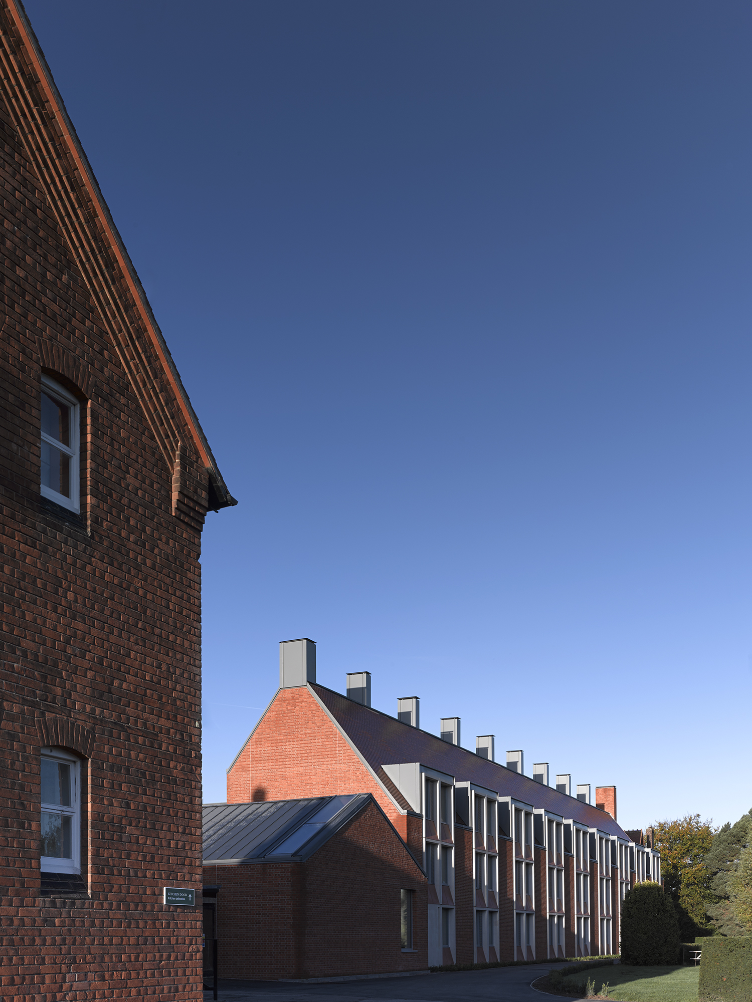 Ash Court by Allies and Morrison - Architizer
