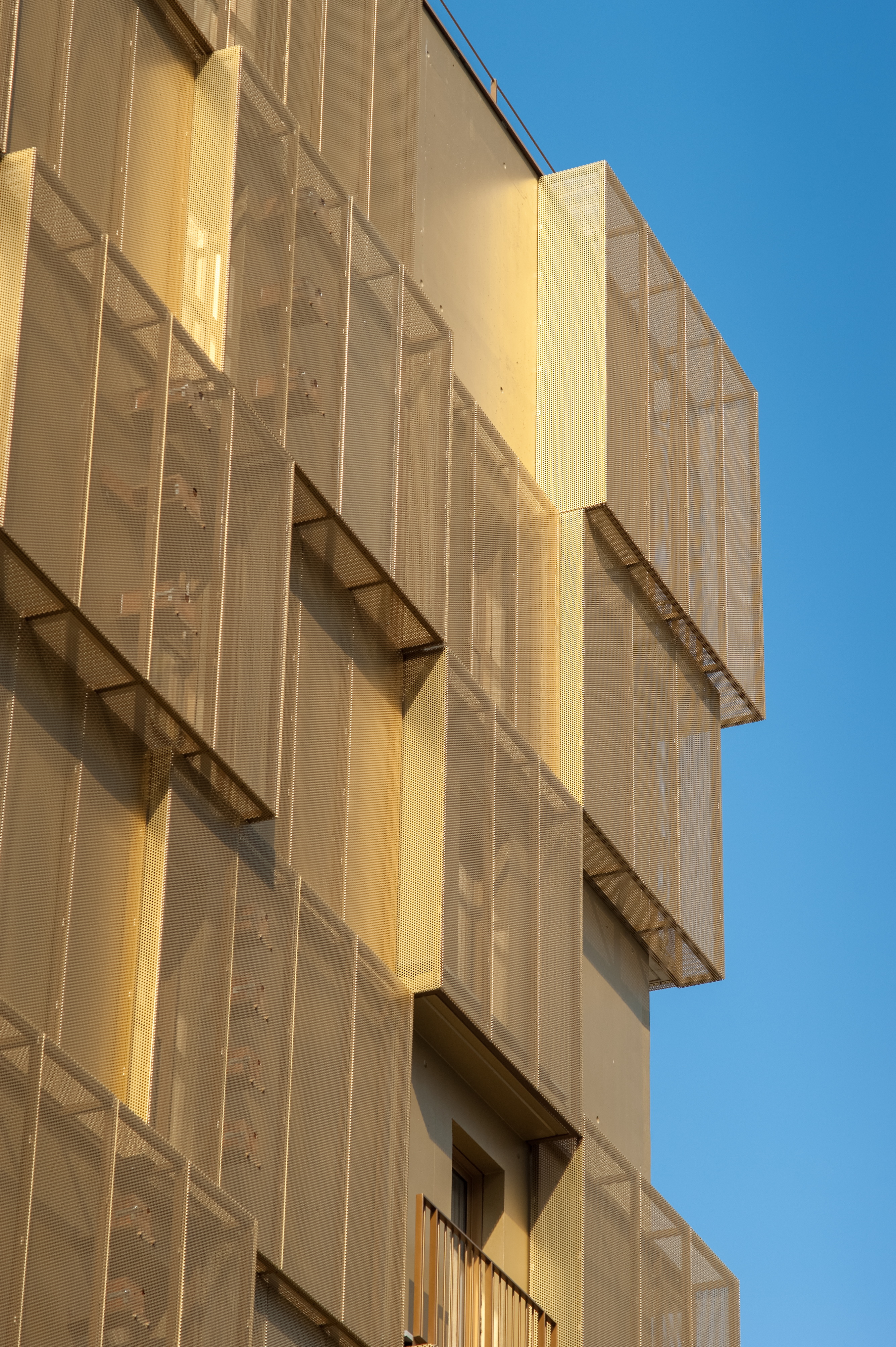 Golden Cube - Architizer