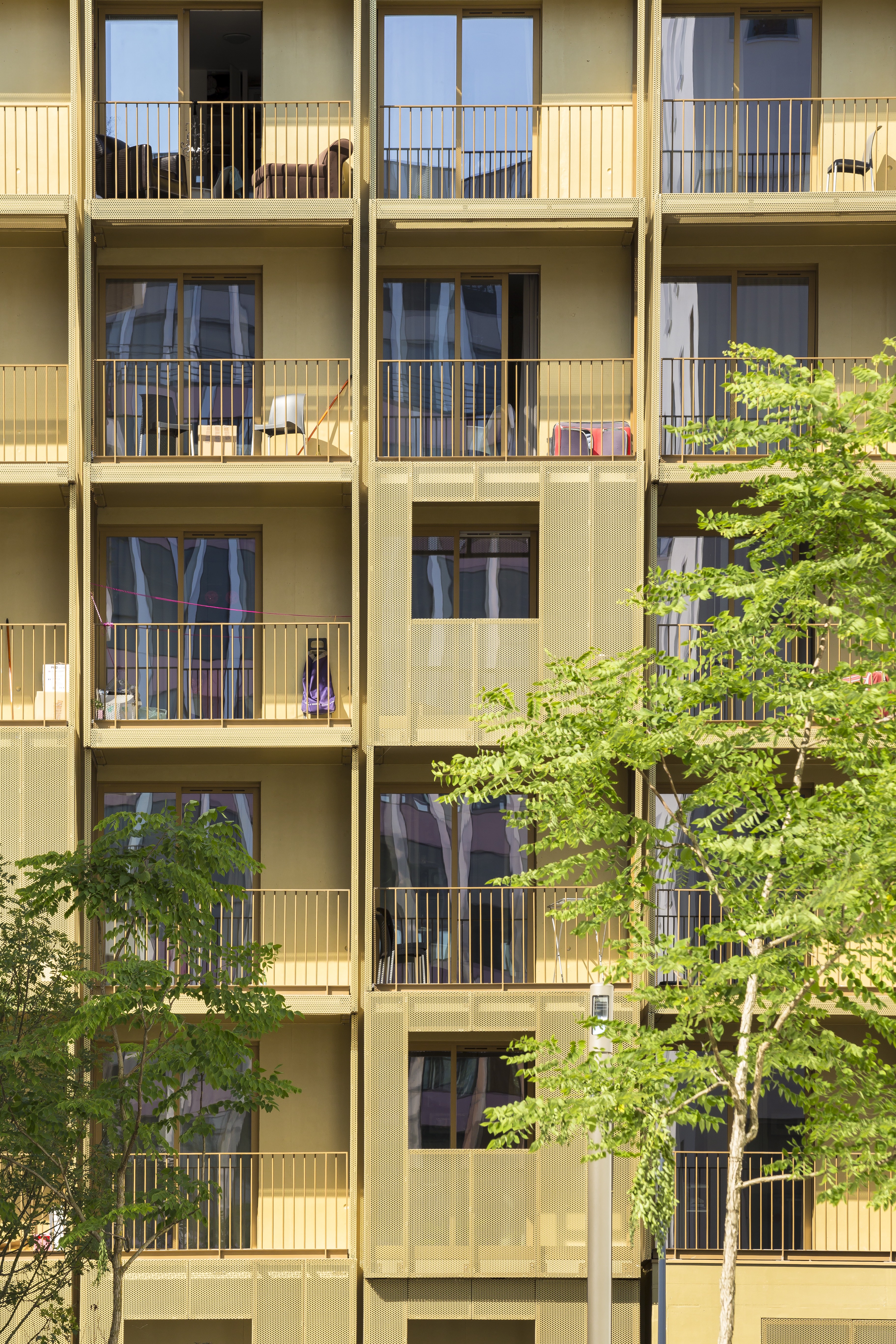 Golden Cube - Architizer