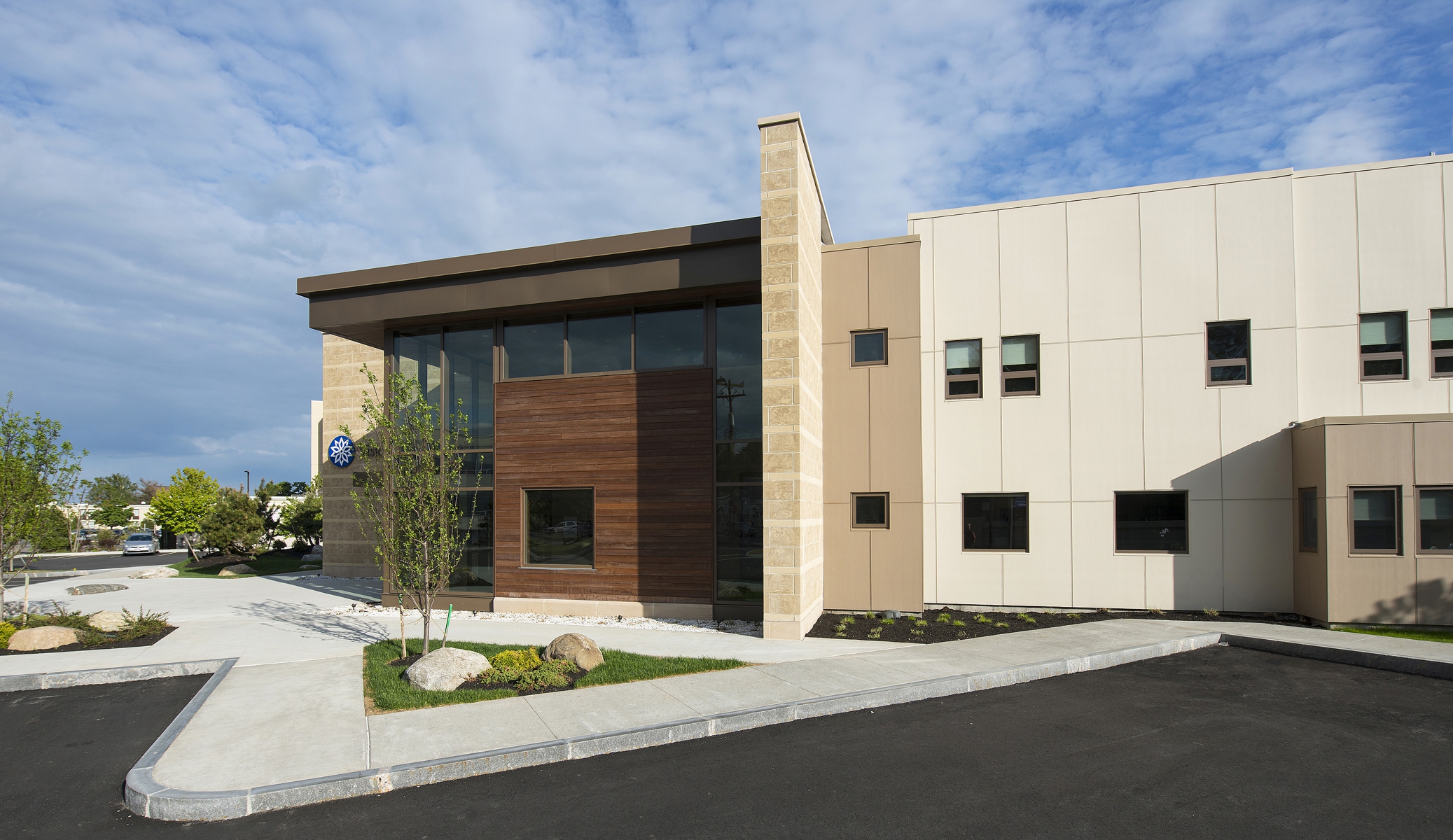 Medical Office Building by Tektoniks Architects - Architizer
