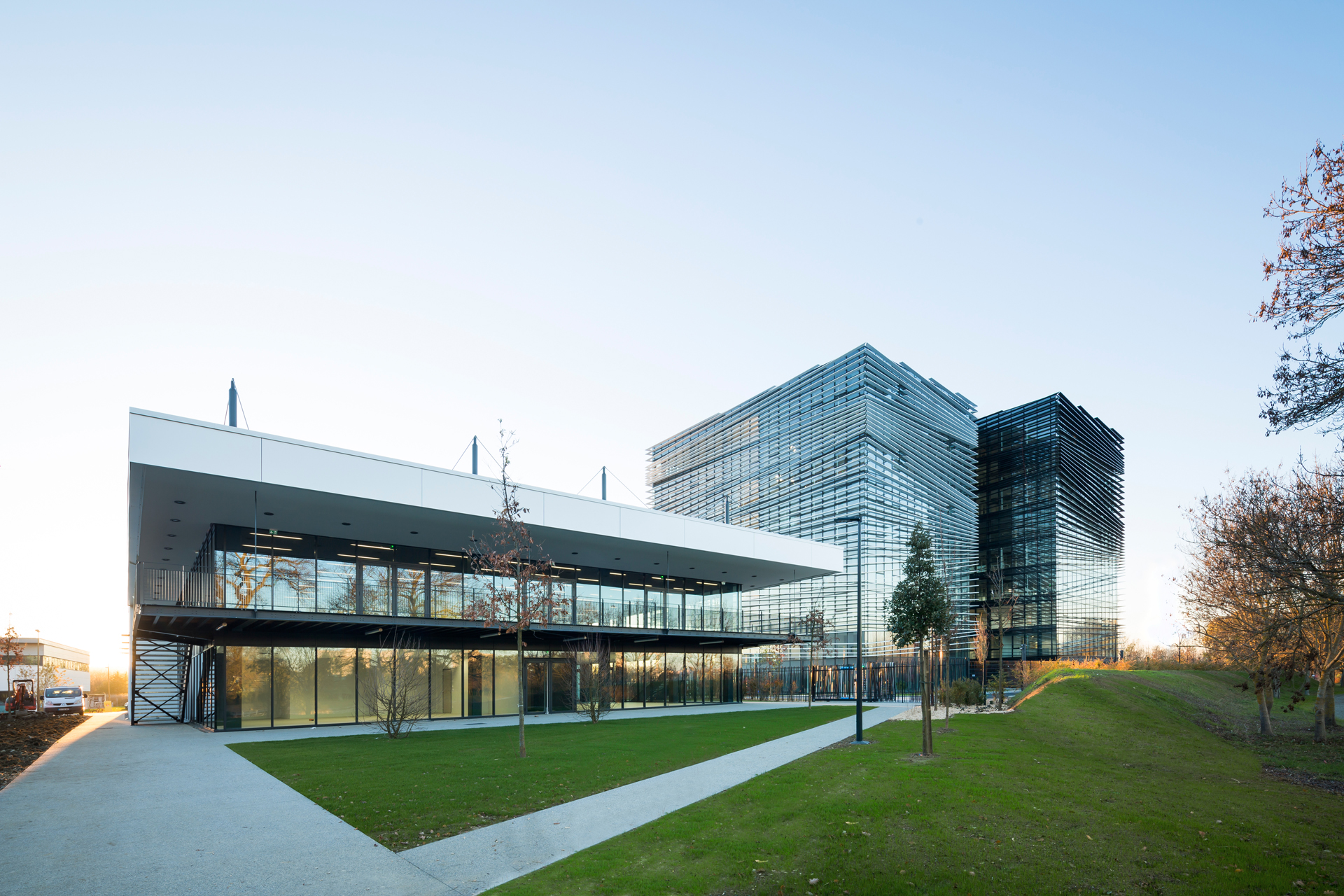New site of THALES in South of France by LCR ARCHITECTES - Architizer