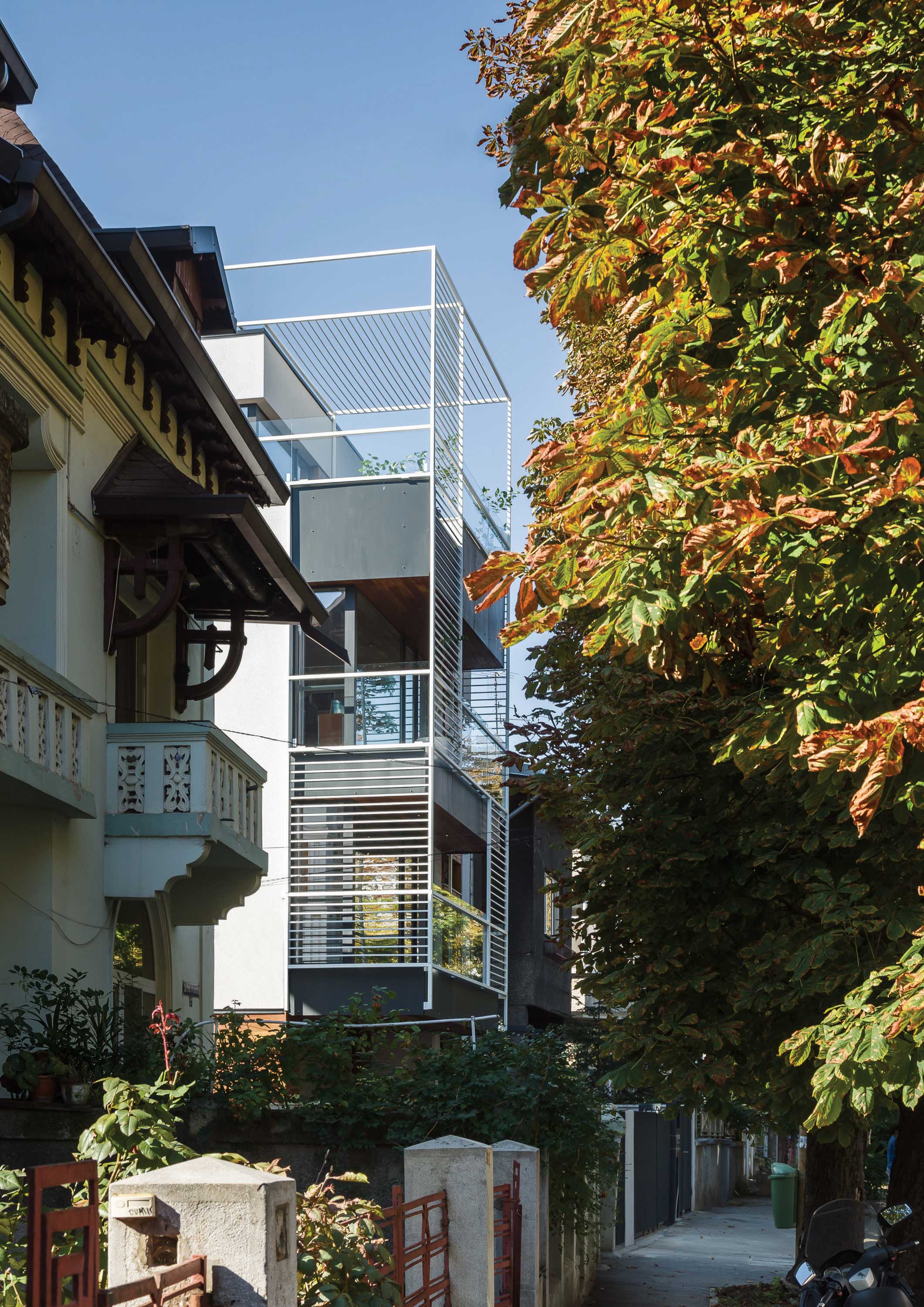 Residential building in Bucharest, Demosthene 29 by MELON DESIGN STUDIO ...