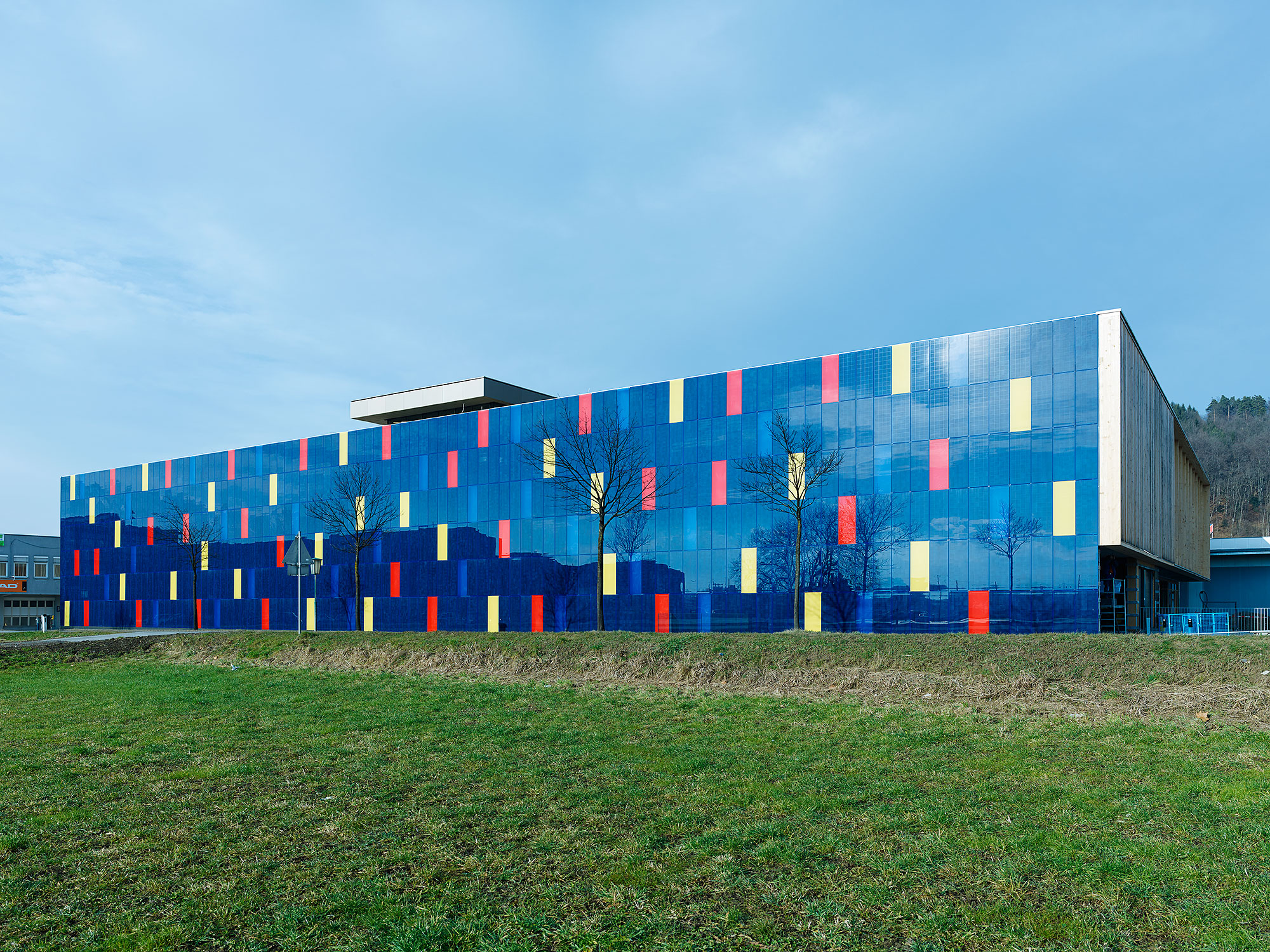 Omicron Campus Klaus by Dietrich Untertrifaller - Architizer