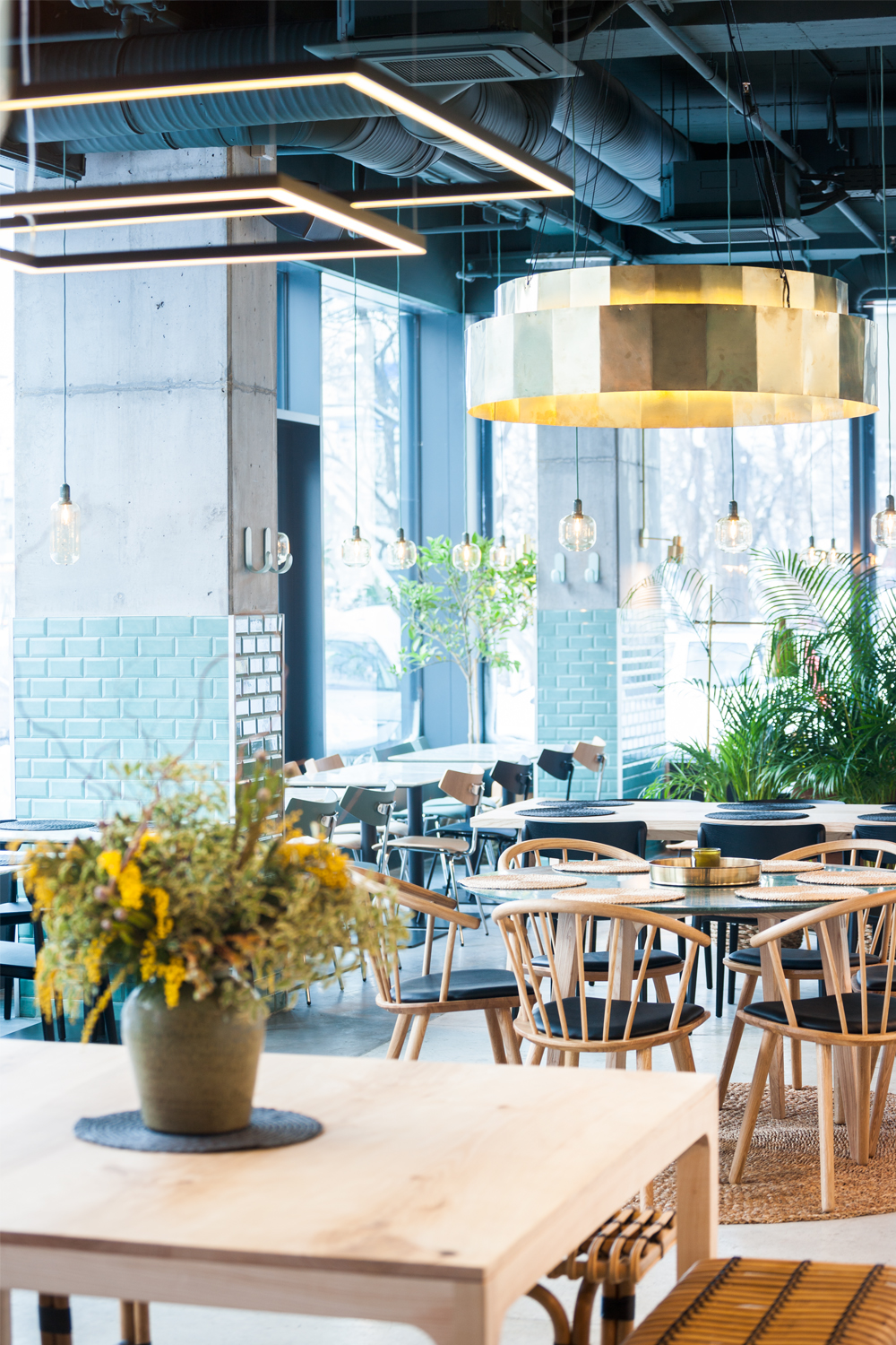 KANE WORLD FOOD STUDIO RESTAURANT & BAR by bogdan ciocodeica - Architizer