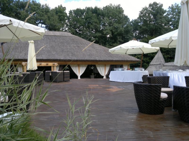 Open Air Restaurant by IONEREMCIUC ARCHITECTS - Architizer