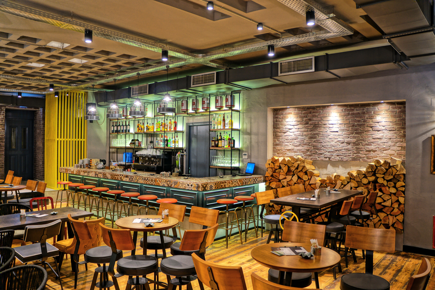 Lake's Tailor cafe-bar by G2LAB - Architizer