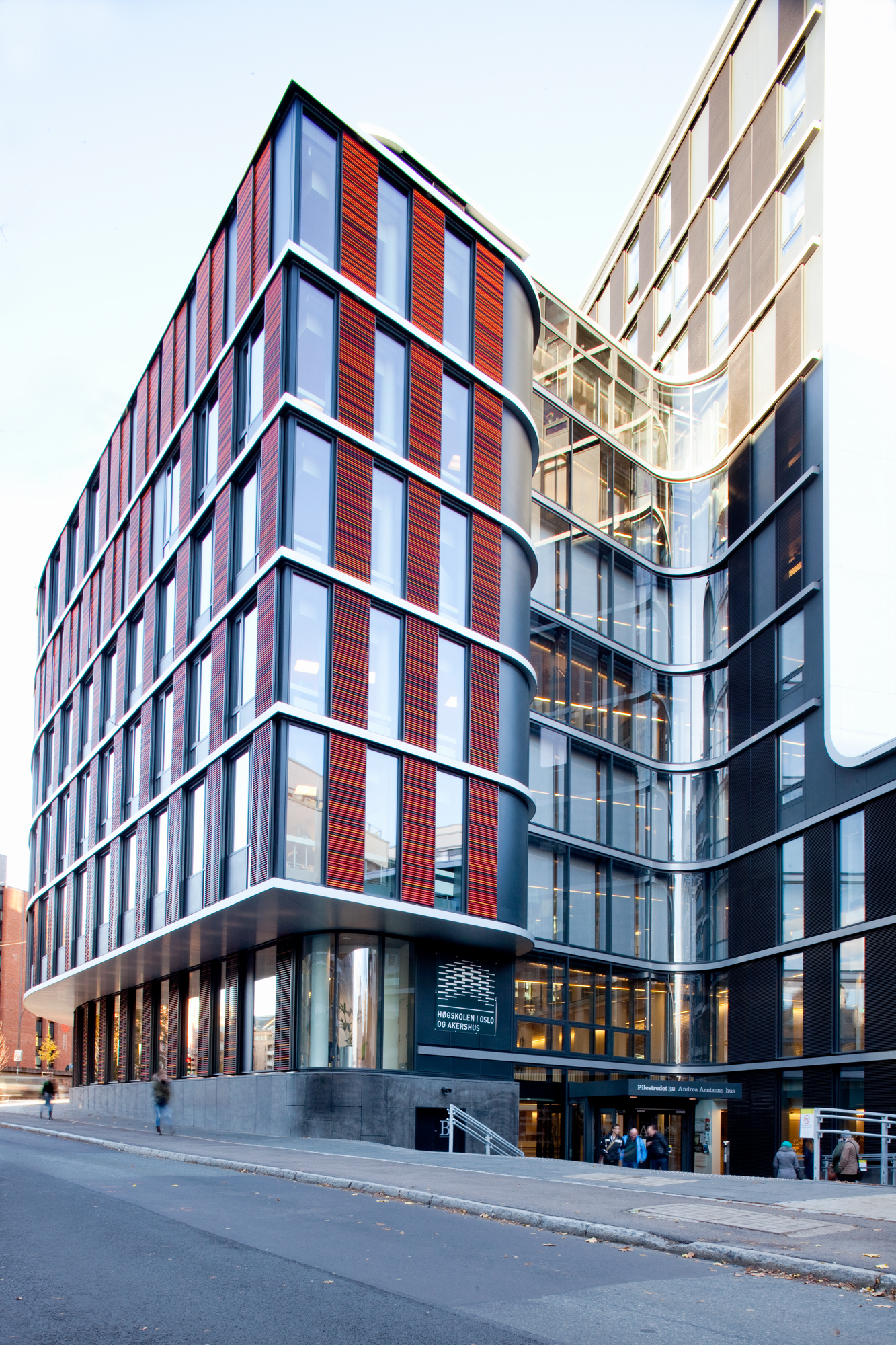 HiOA - Oslo and Akershus University College of applied sciences by Lund ...