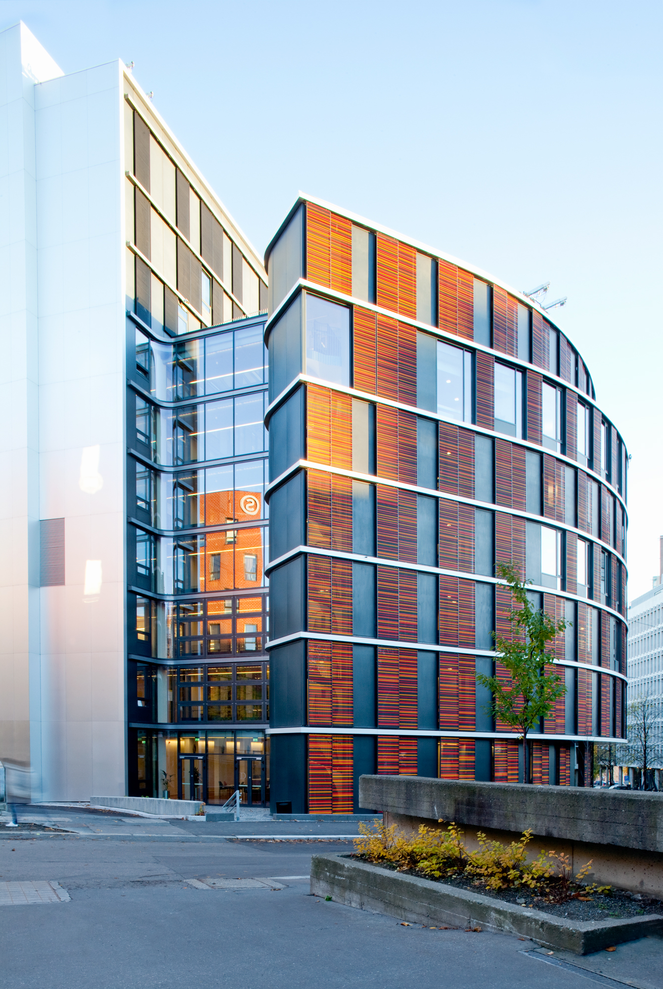 HiOA - Oslo and Akershus University College of applied sciences by Lund ...