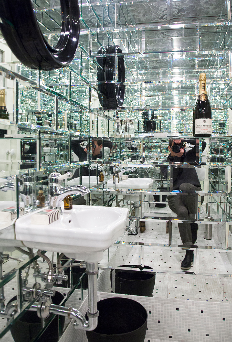 MR. SIMON - Secret Cocktail Bar by Visual Display - Interior / Identity ...