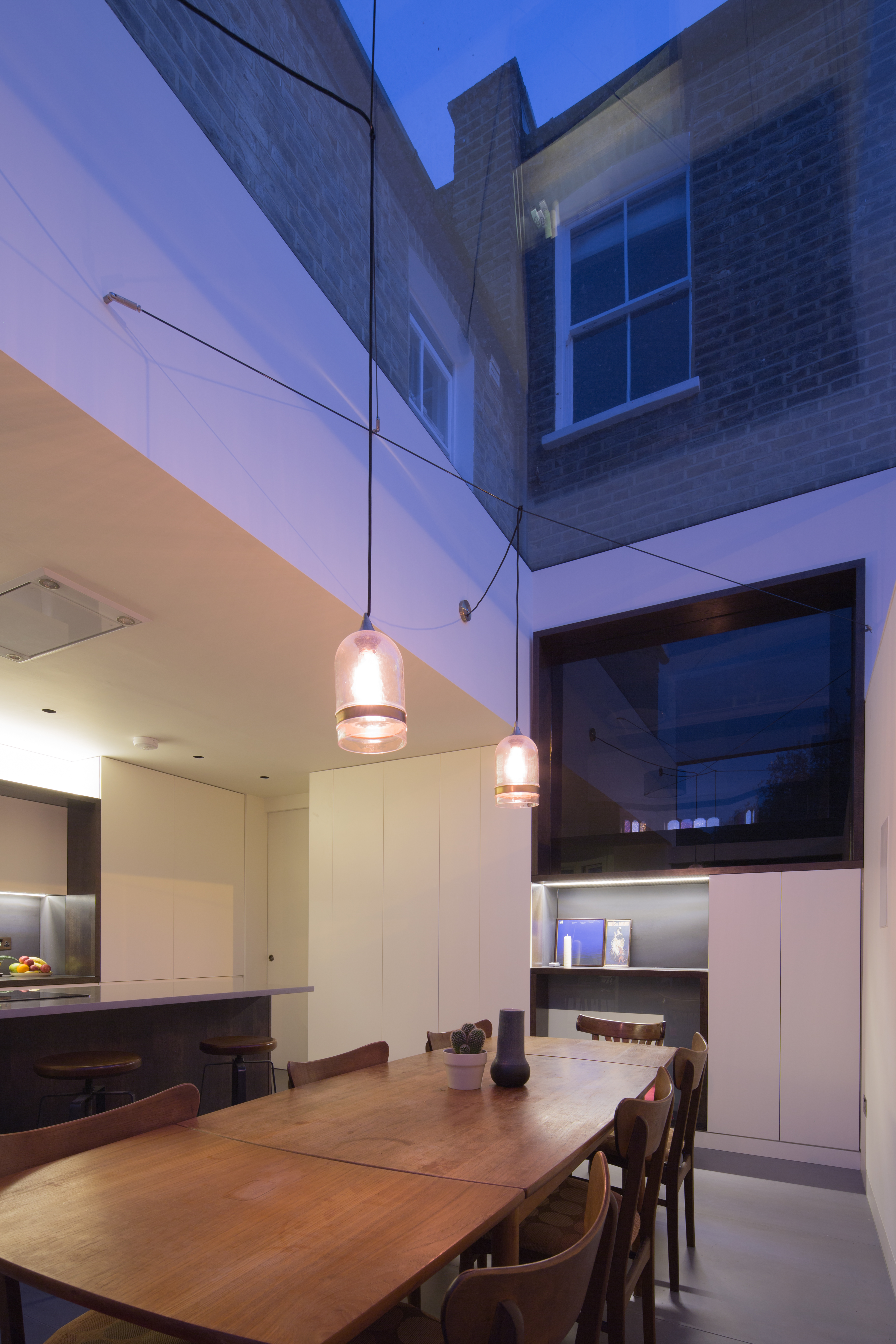 Glass Box by Studio 304 Architecture - Architizer