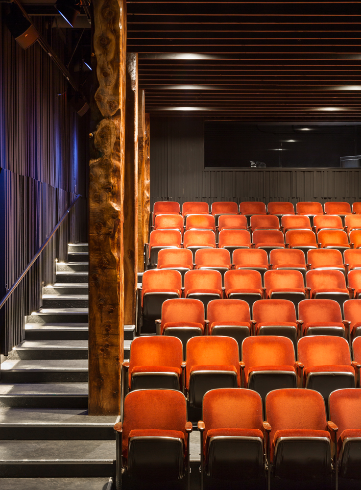 Blue Barn Theatre & Boxcar 10 by Min | Day - Architizer