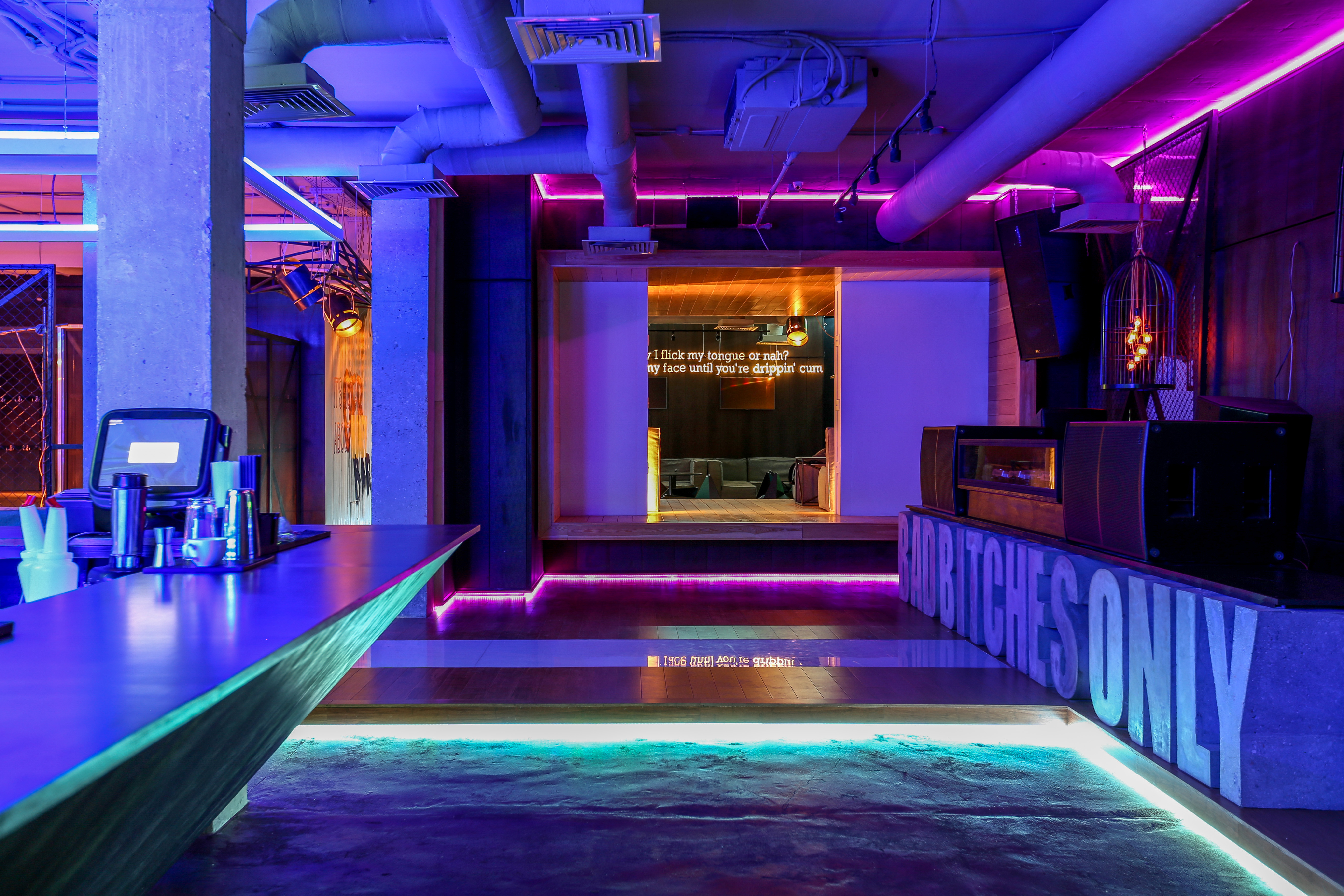 Offshore Bar by IITM - Architizer