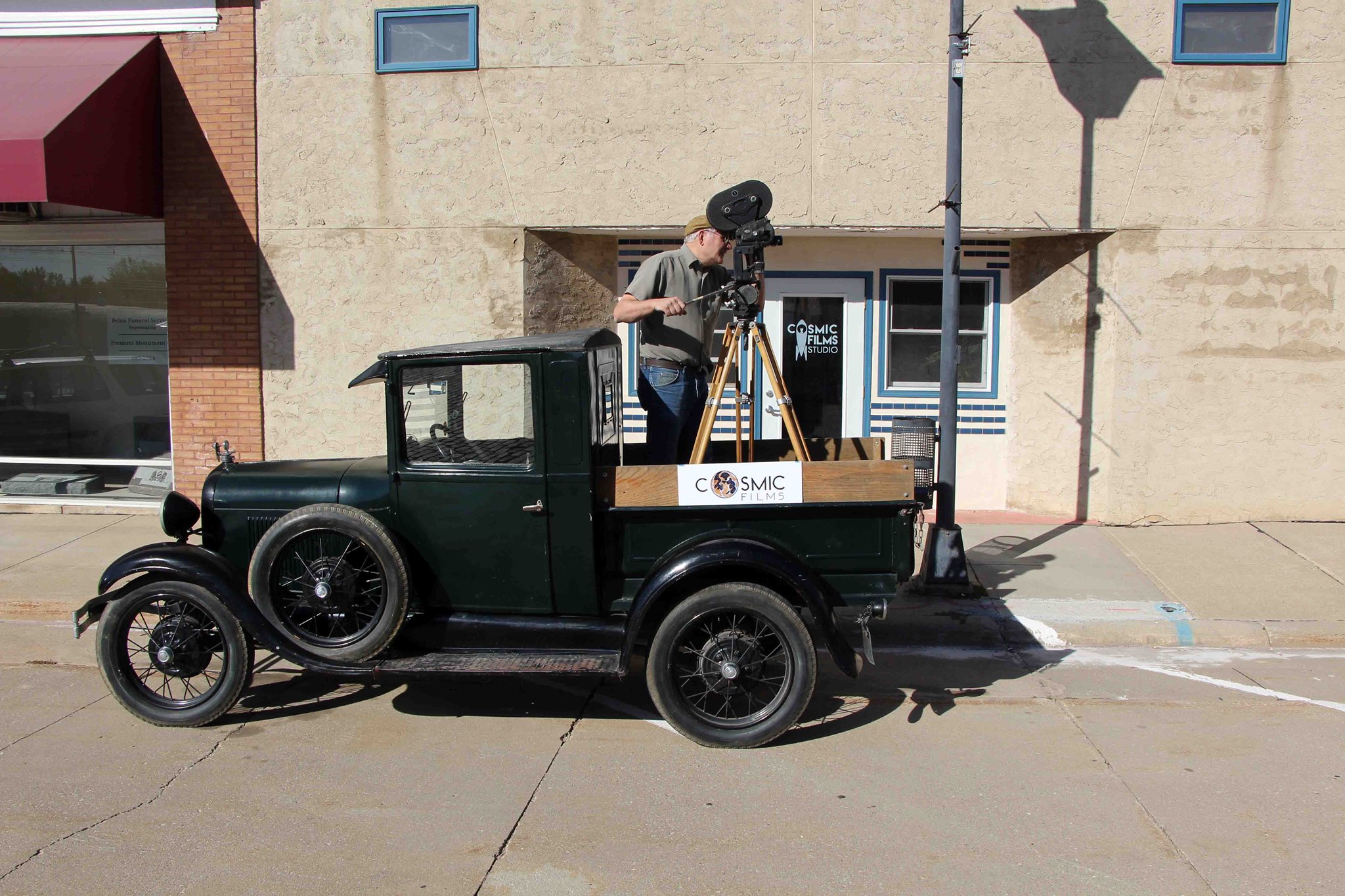 THE STOREFRONT THEATER by Matthew Mazzotta - Architizer