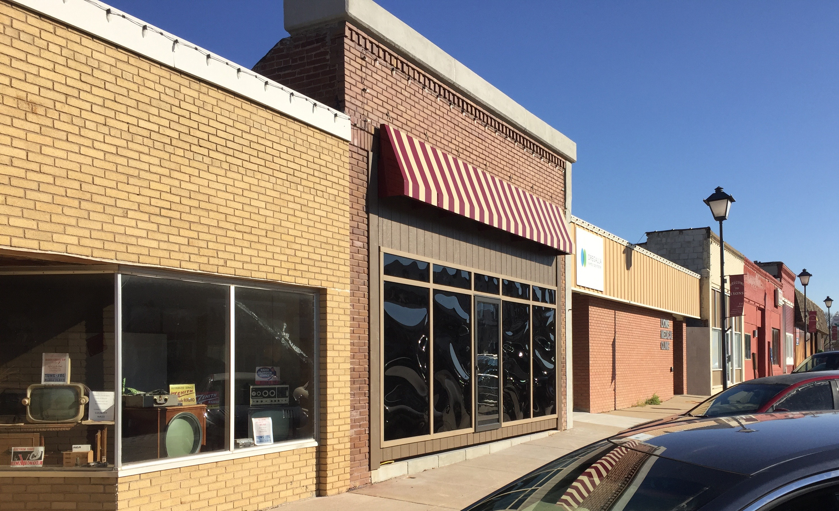 THE STOREFRONT THEATER by Matthew Mazzotta - Architizer