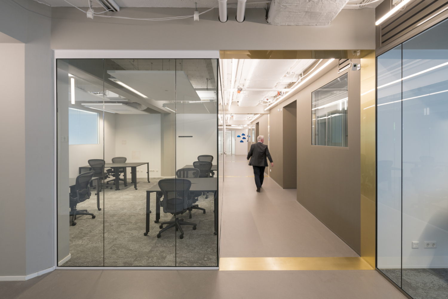 CIC Rotterdam by Kraaijvanger Architects - Architizer