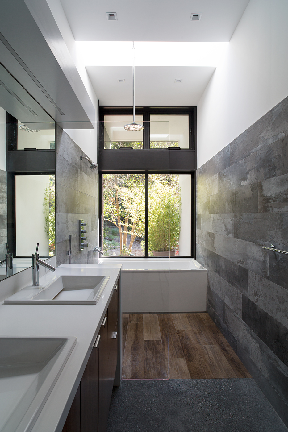 Modern Atrium House by Klopf Architecture - Architizer