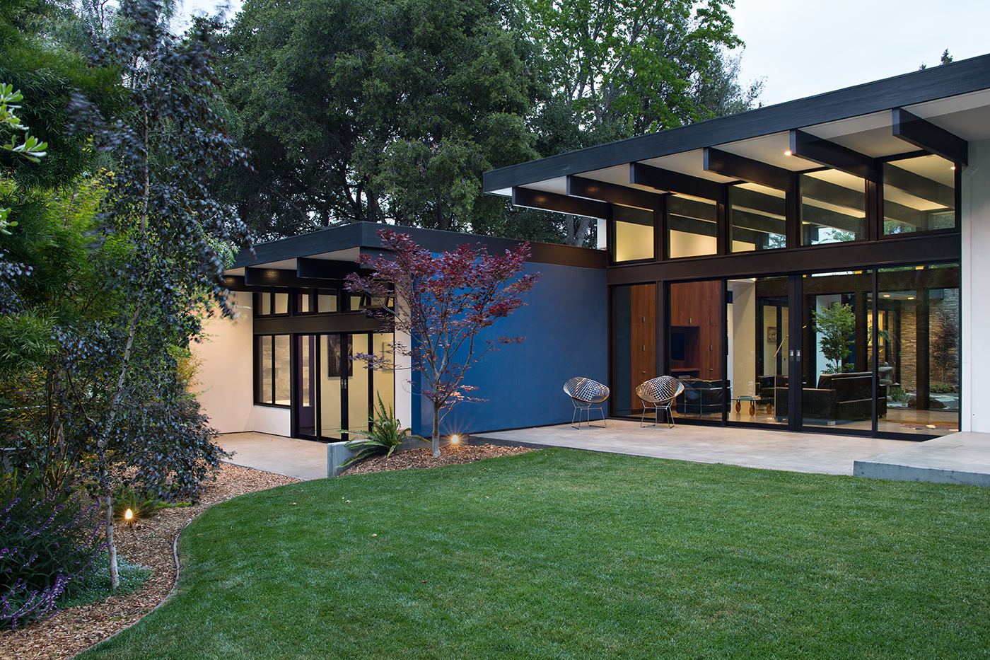 Modern Atrium House by Klopf Architecture - Architizer