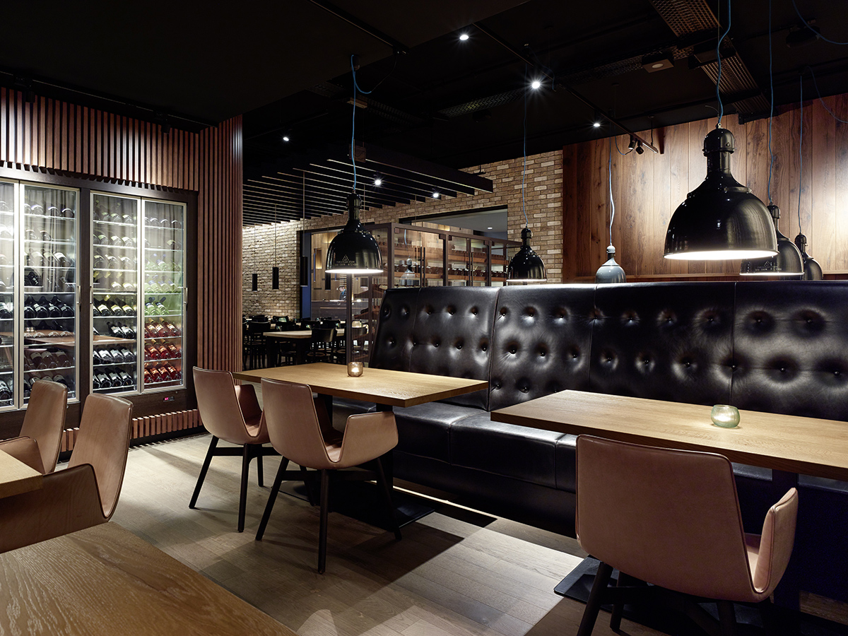 Motel One Munchen Campus Restaurant by Ippolito Fleitz Group - Identity ...