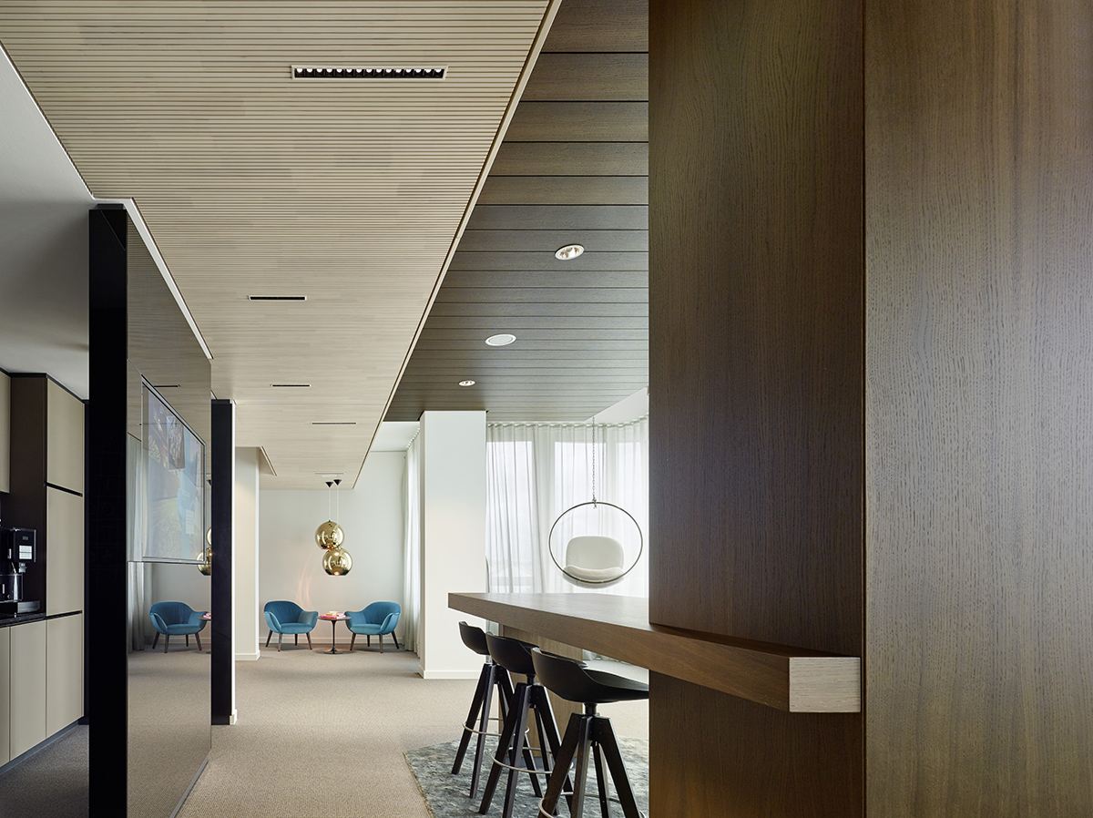 Motel One Head Office Munich & One University - Interior Design ...